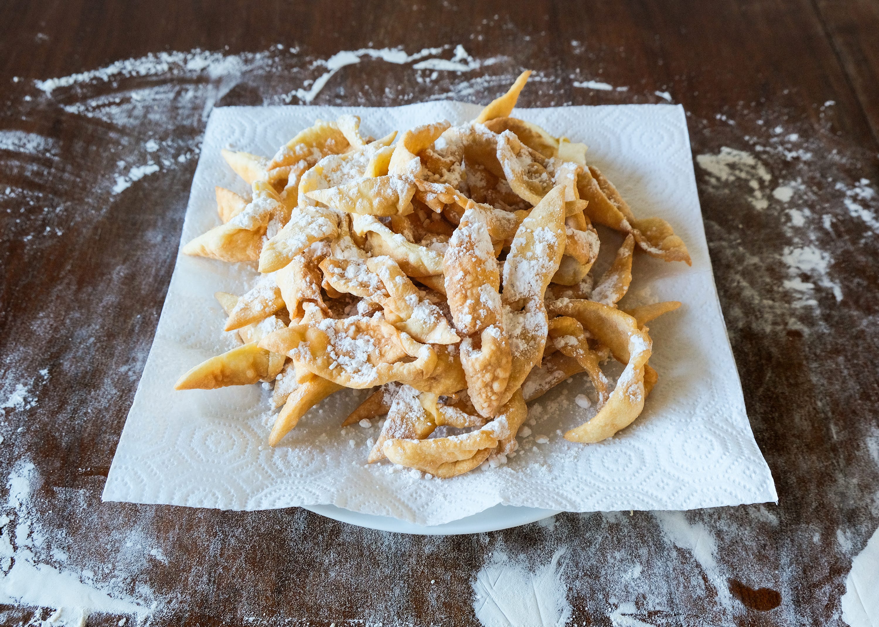 Khrustyky - delicious Ukrainian pastries recipe