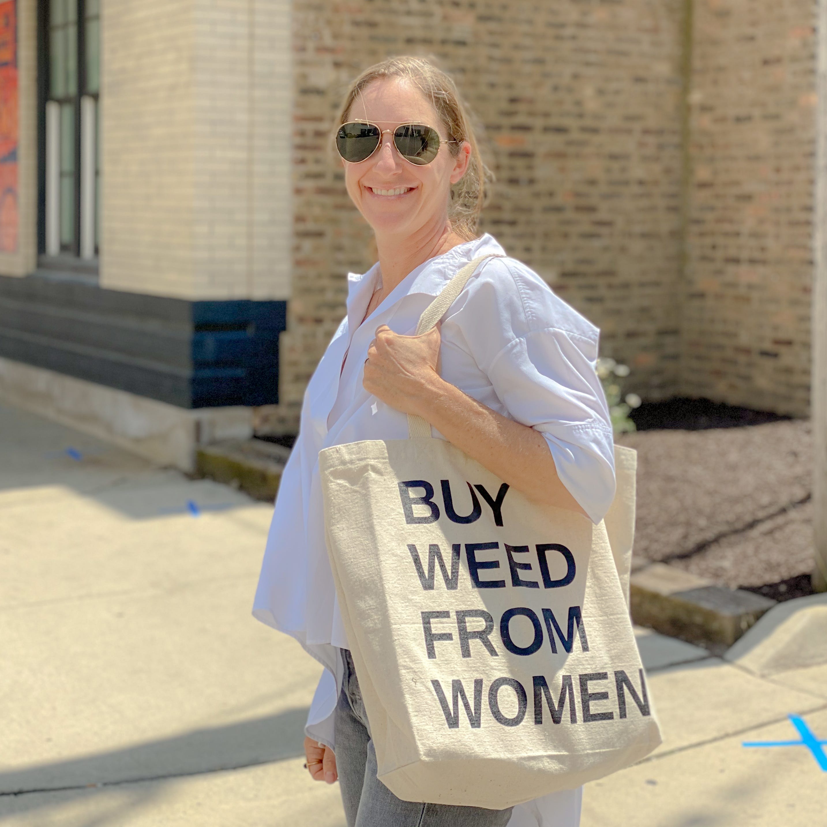 When I Met Weed. - by Lisa Hurwitz - The Happi Effect