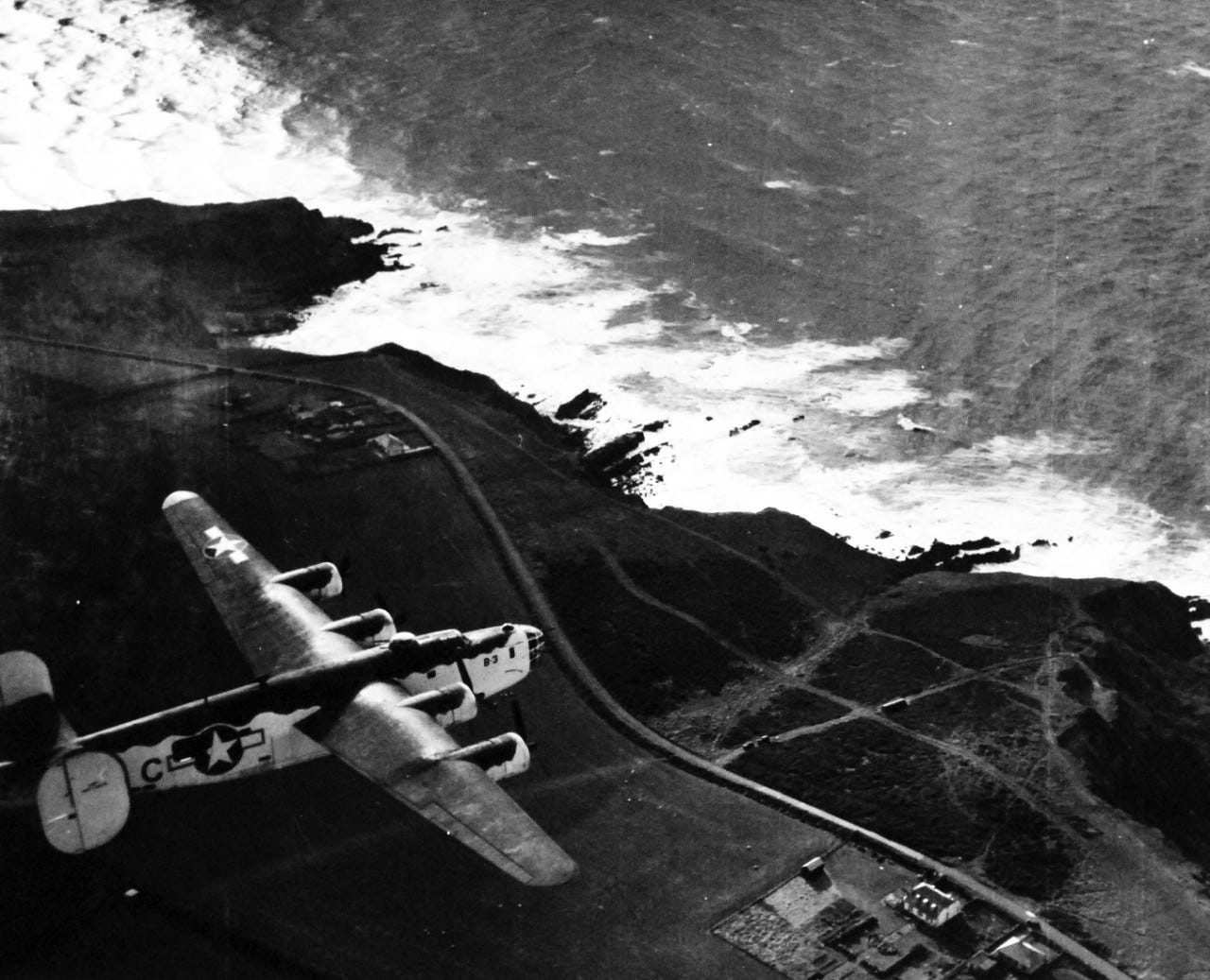 Allied planes hunt U-Boats - by Martin Cherrett