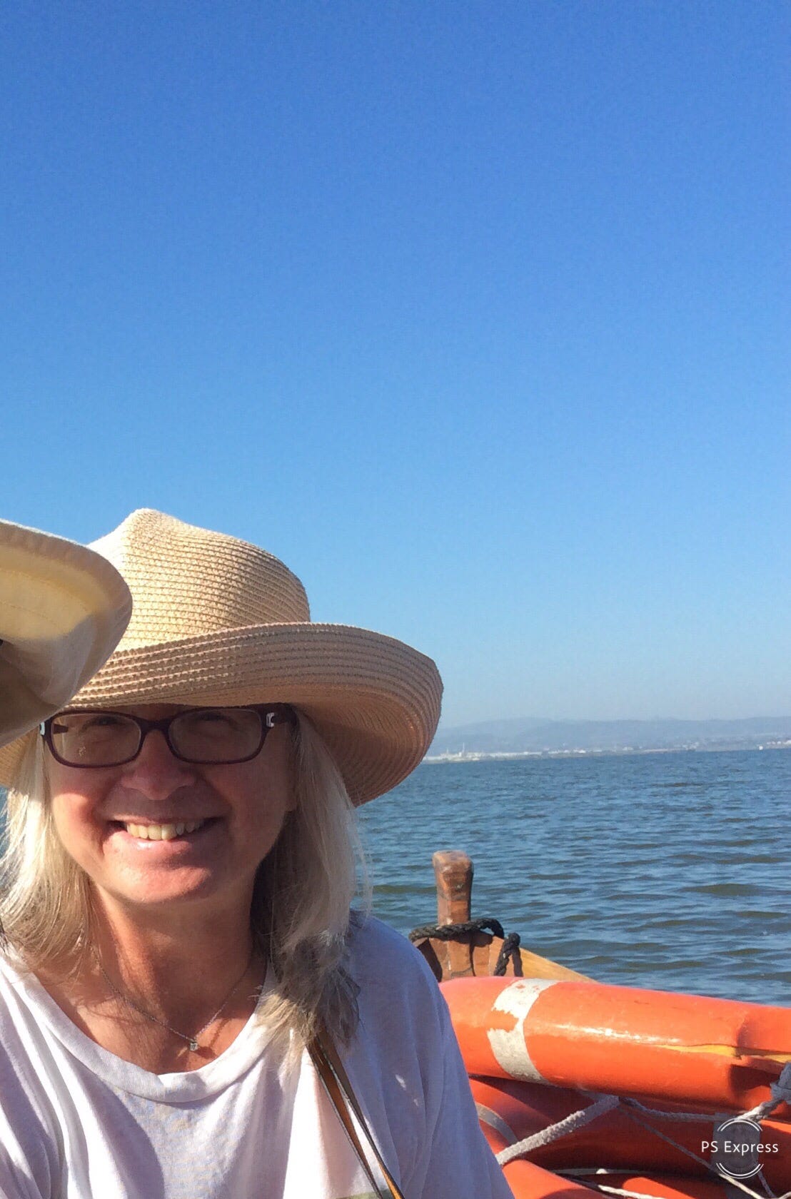 Carolyn J Roberts | Substack