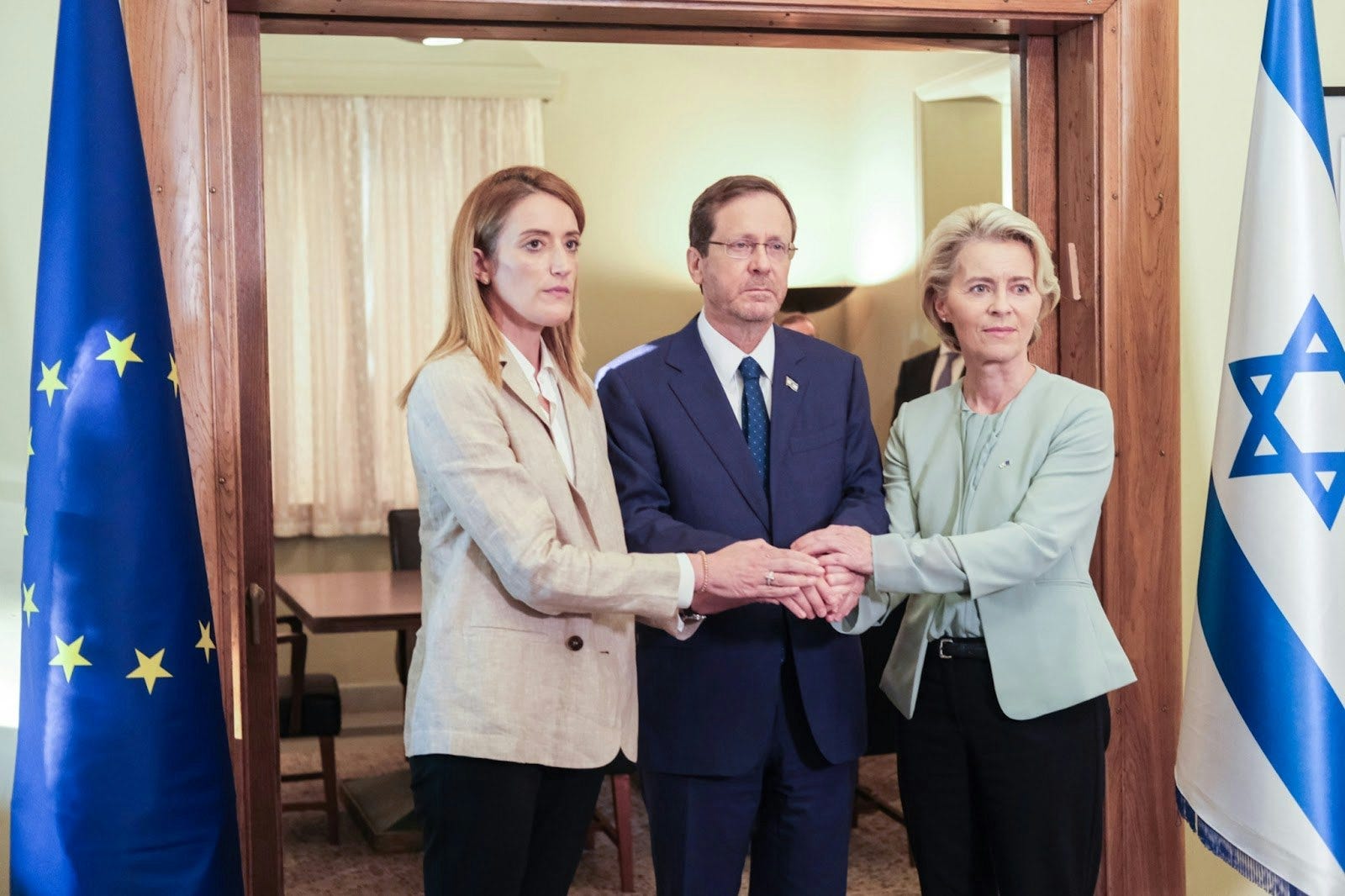 Divided Union on Palestine - What's up EU