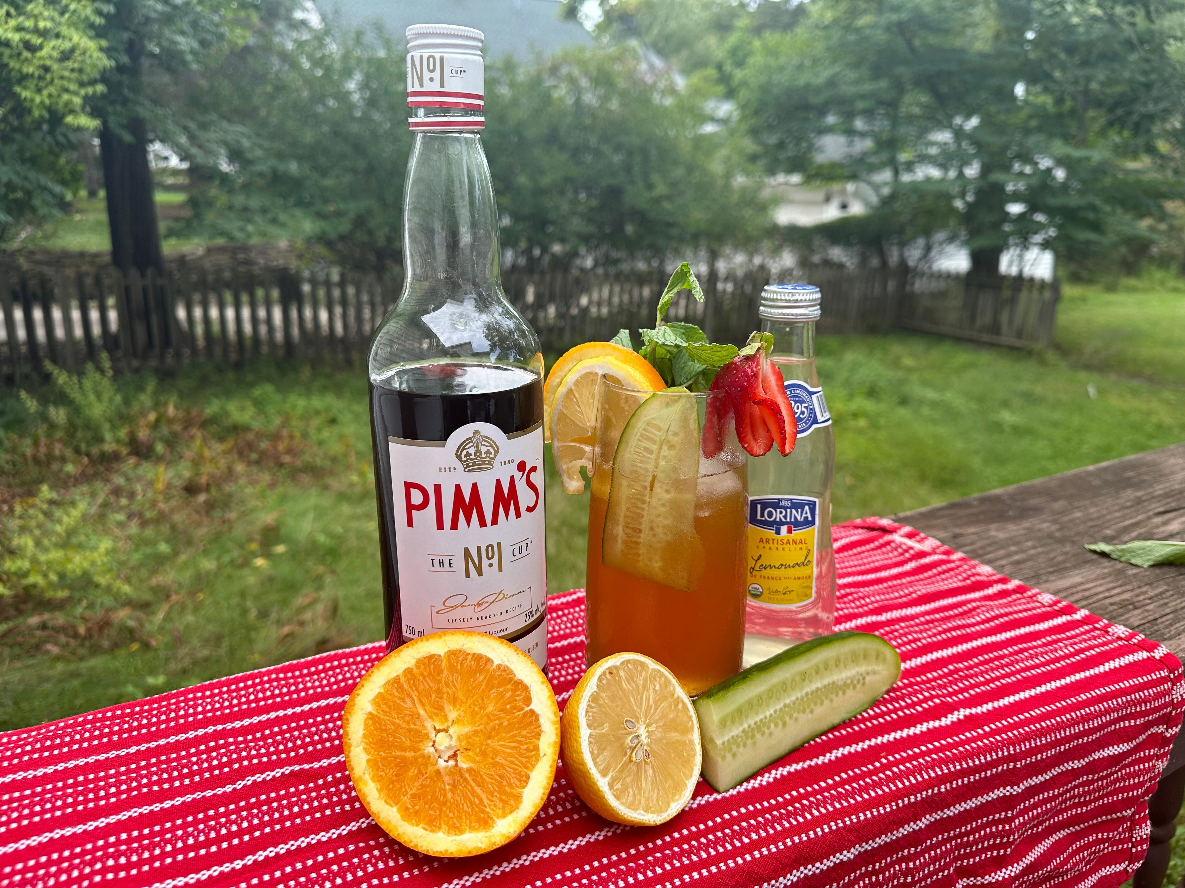 Welcome to Wonkette Happy Hour, With This Week's Cocktail, The Pimm's Cup!