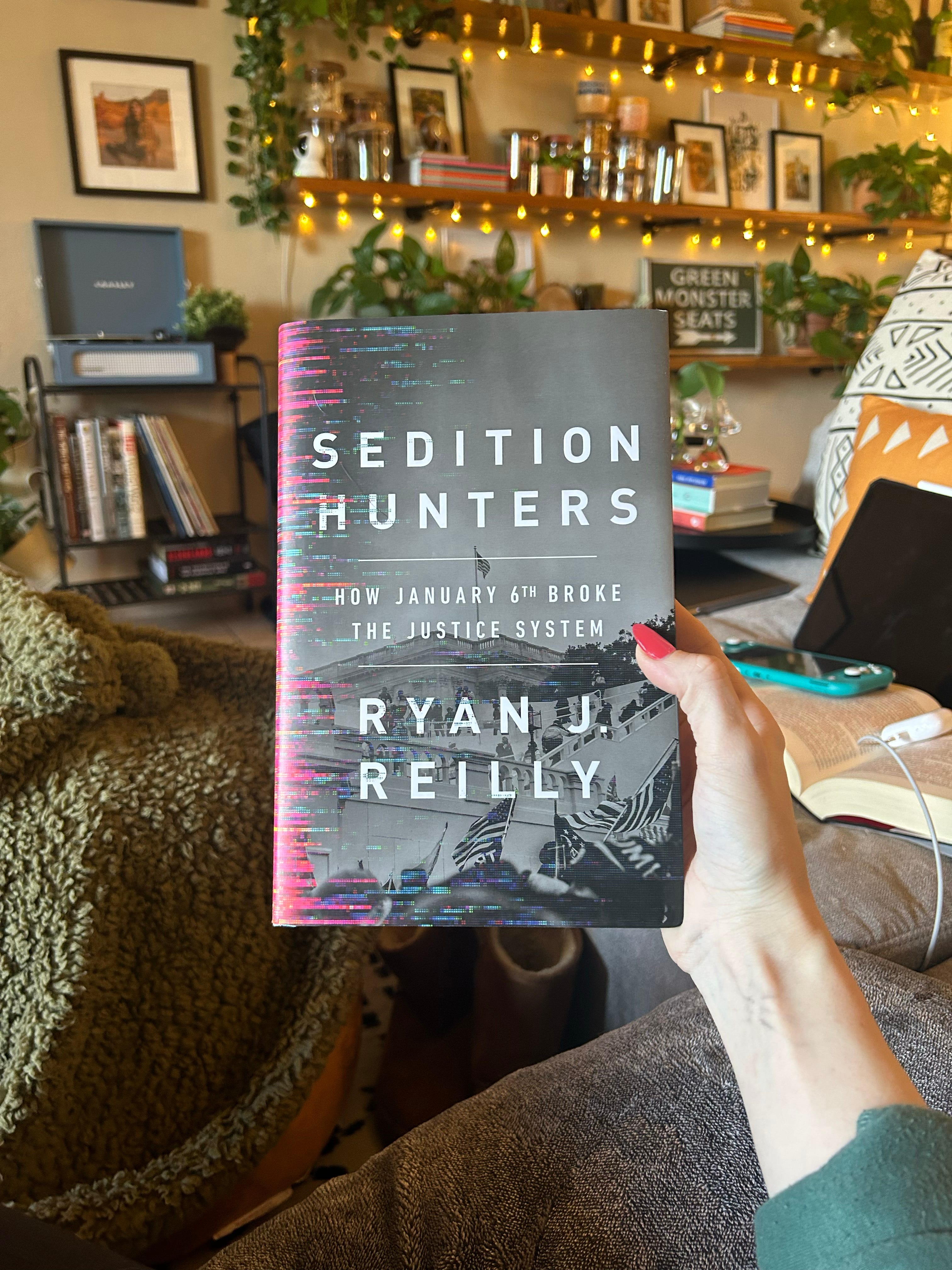 Book Analysis | Sedition Hunters: How January 6th Broke the Justice System