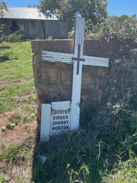 North to Shreveport: the Death of Johnny Horton