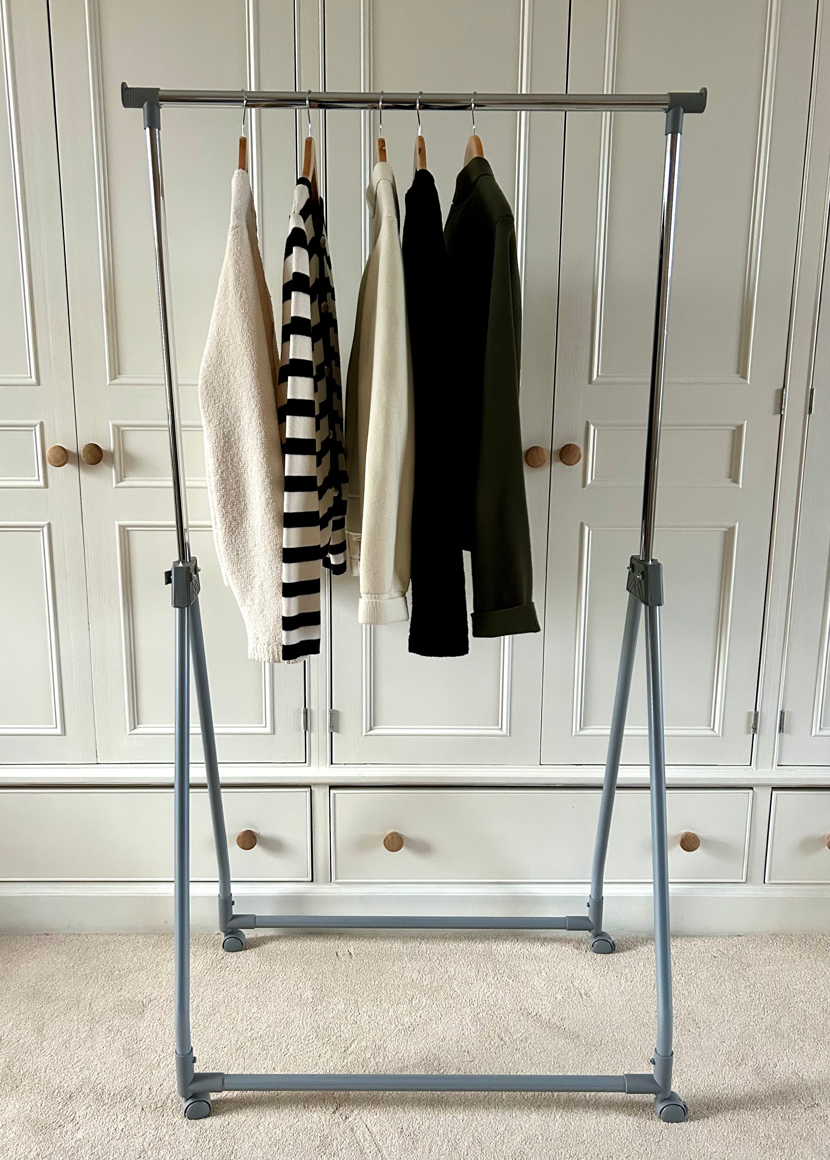 How To Streamline Your Wardrobe. - by Melissa