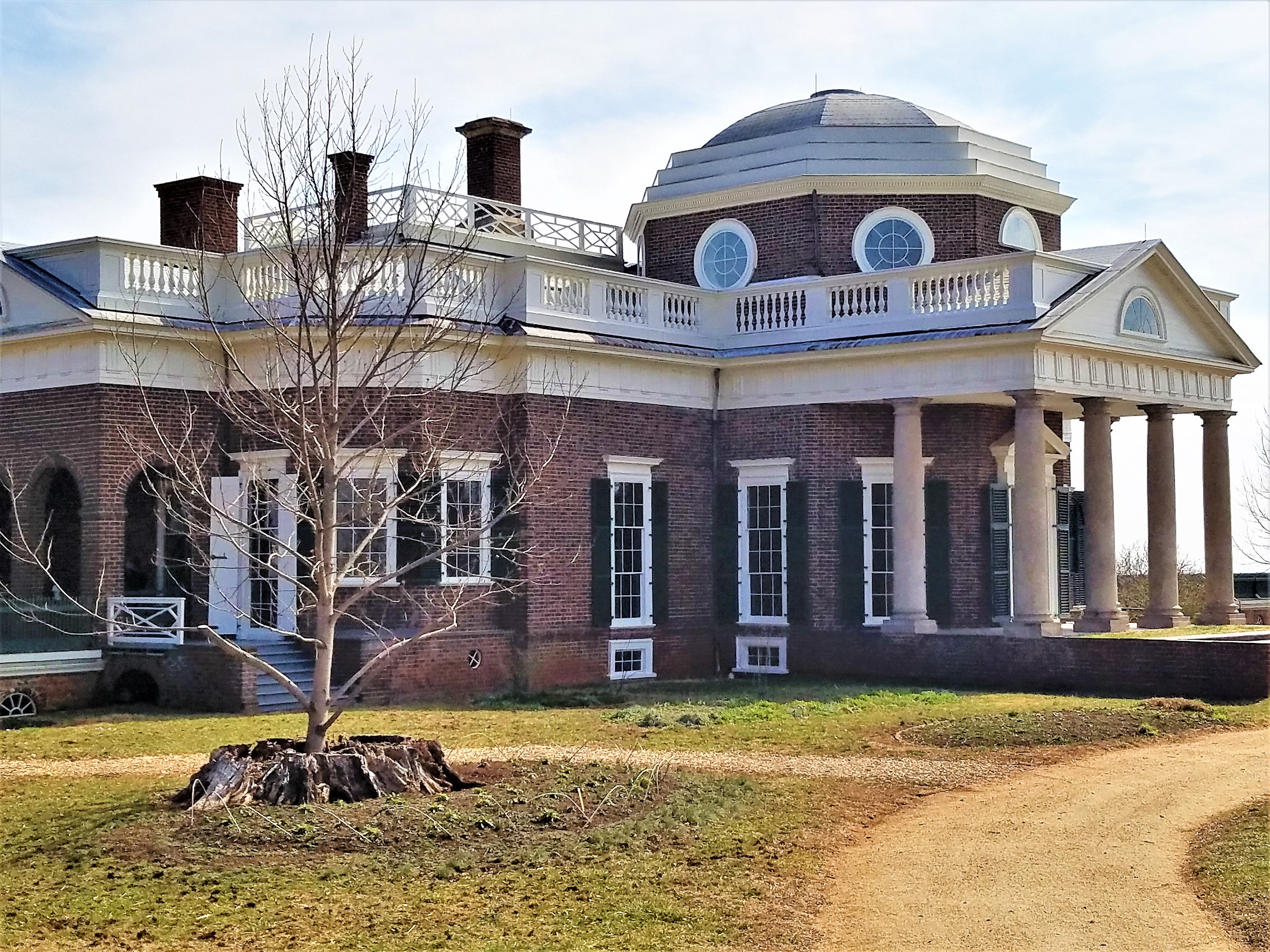 A Peek Inside Thomas Jefferson's Monticello A Peek Inside Thomas Jefferson's Monticello