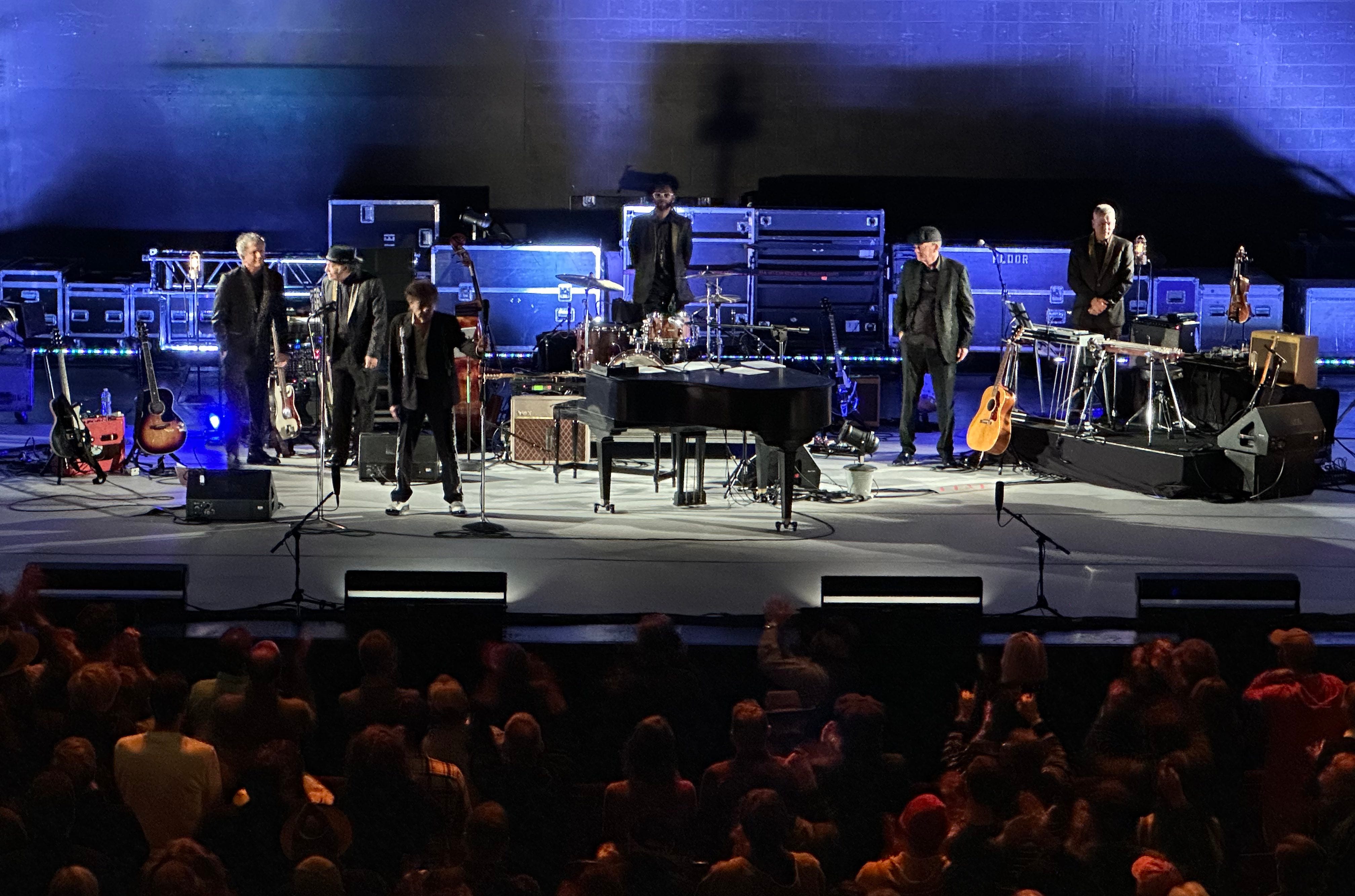 Tonight in Chicago - by Ray Padgett