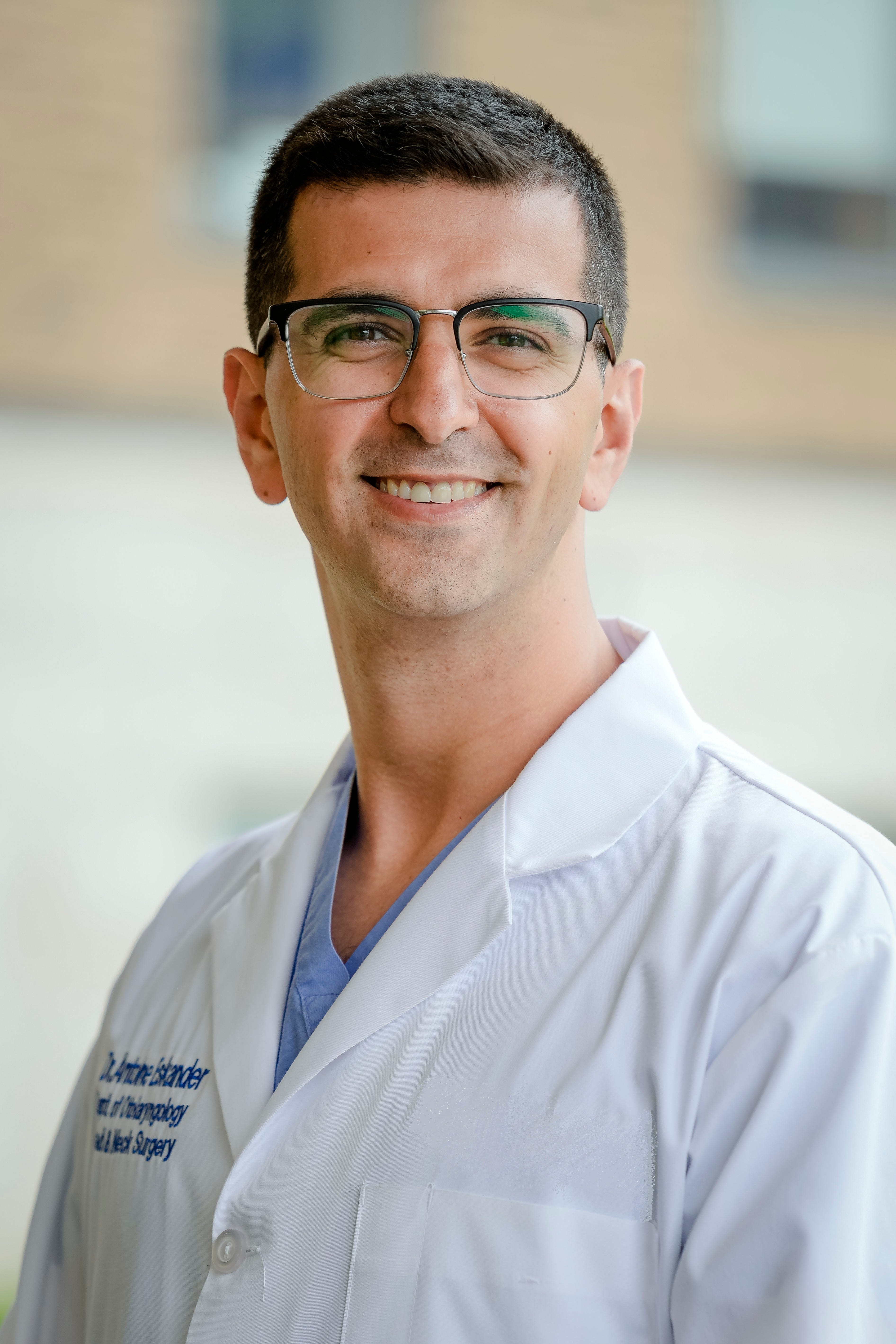 Thyroid RFA, patient outcomes, and treatment de-escalation: Dr. Antoine ...