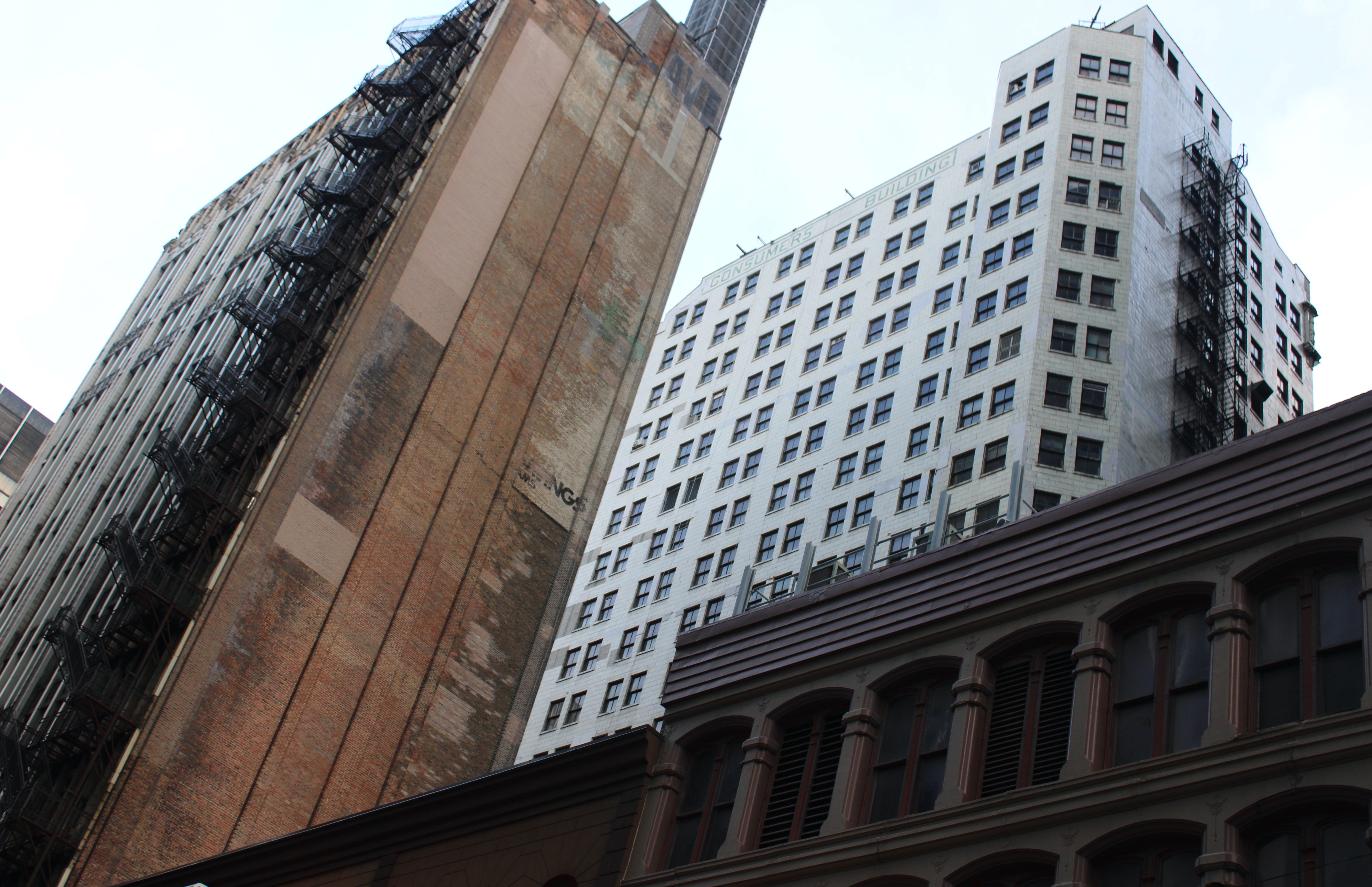 Chicago Ghost Signs: The Century Building - Ray Pride