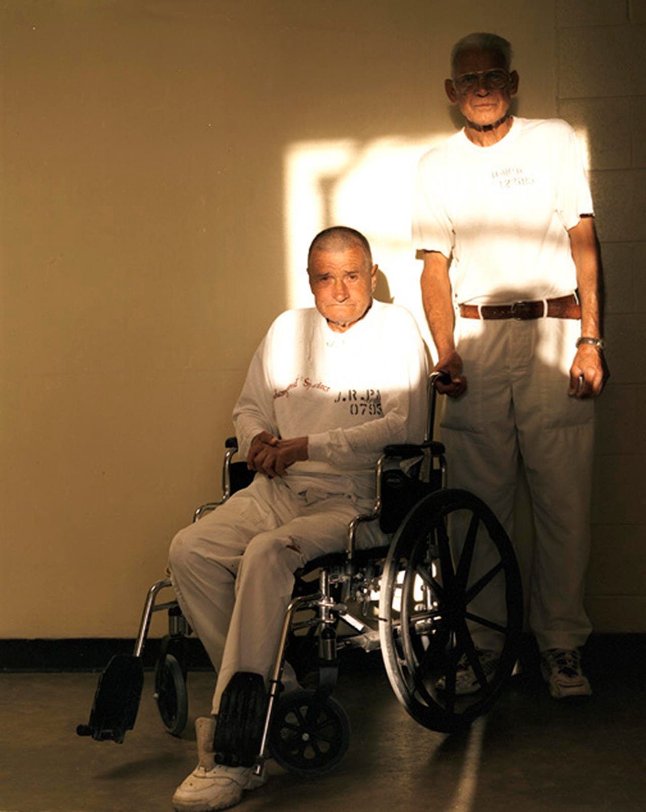 20 Inmates Show the Heartbreaking Cost of Growing Old Behind Bars