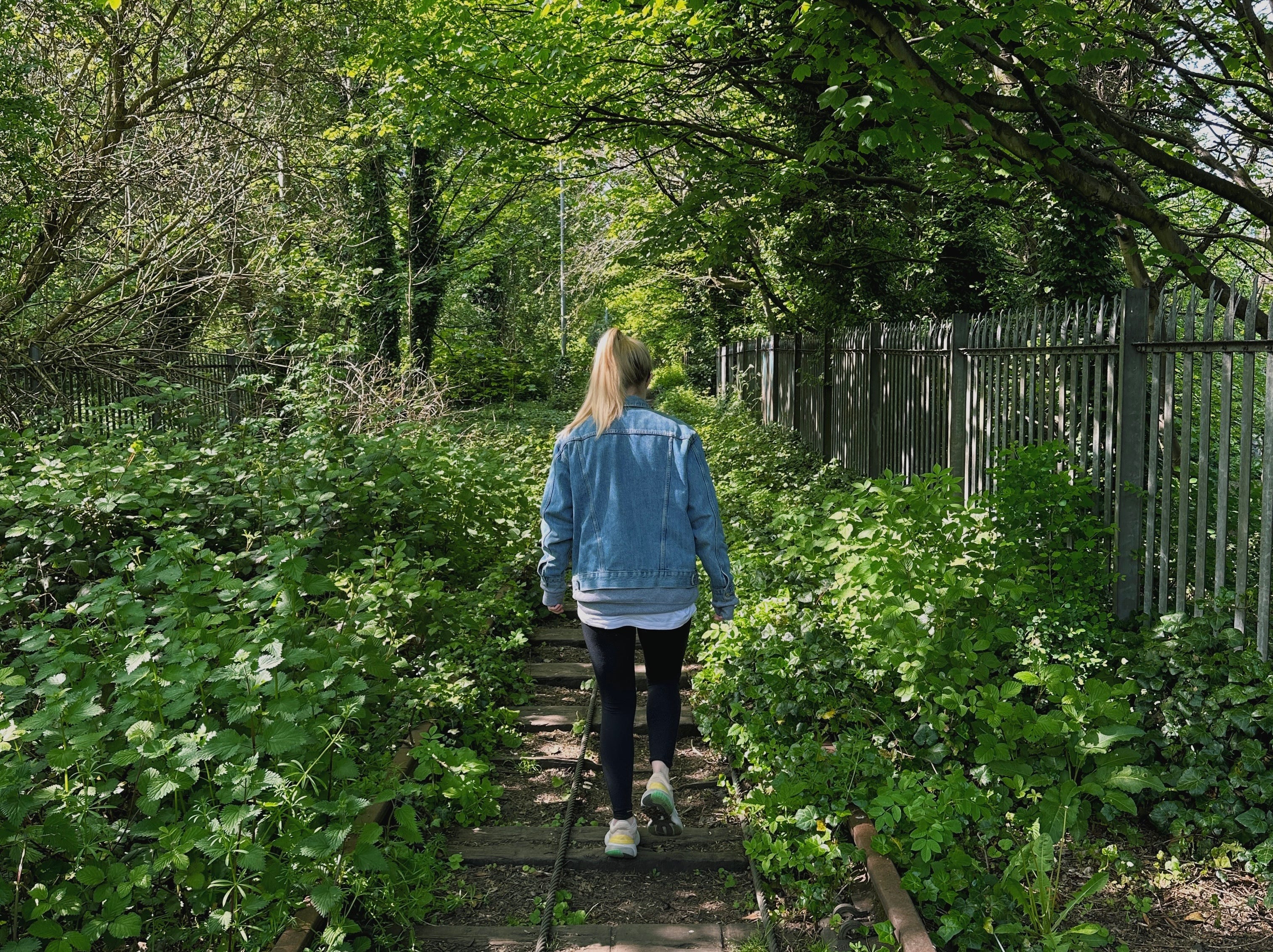 Are you avoiding healthy discomfort or honouring necessary boundaries?