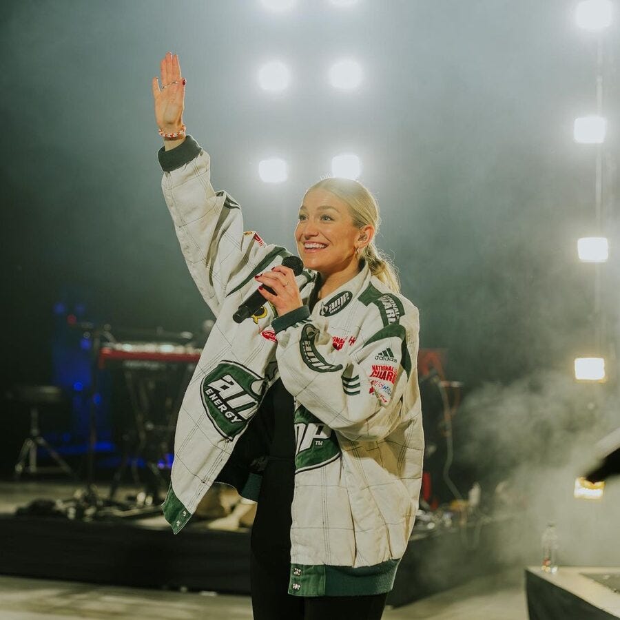 Why is ‘Maverick City Music’ Touring With Mormon Musician Ashley Hess?