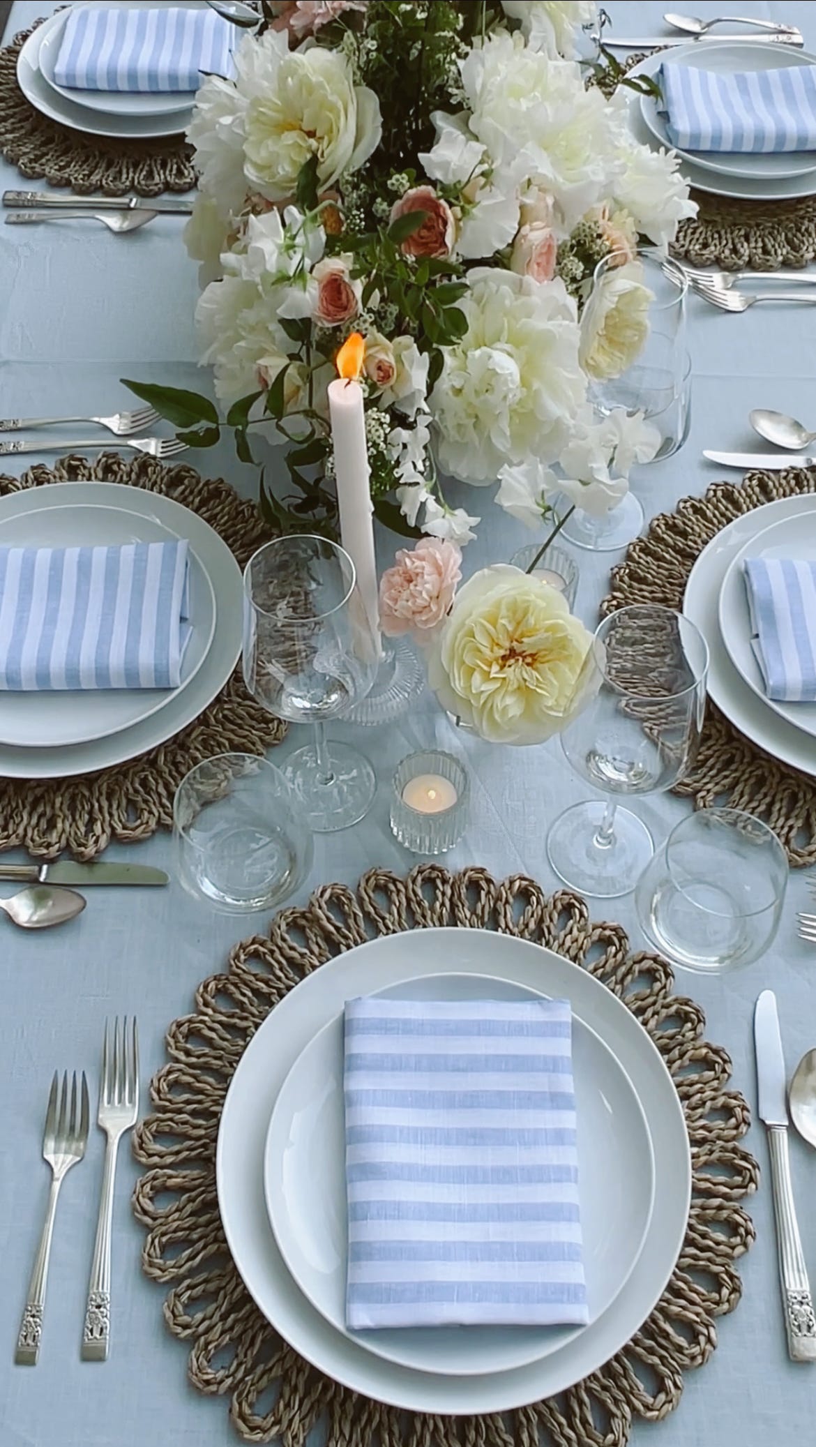 A Garden Style Dinner Party - THE FLOWERS by Kyla Malkani