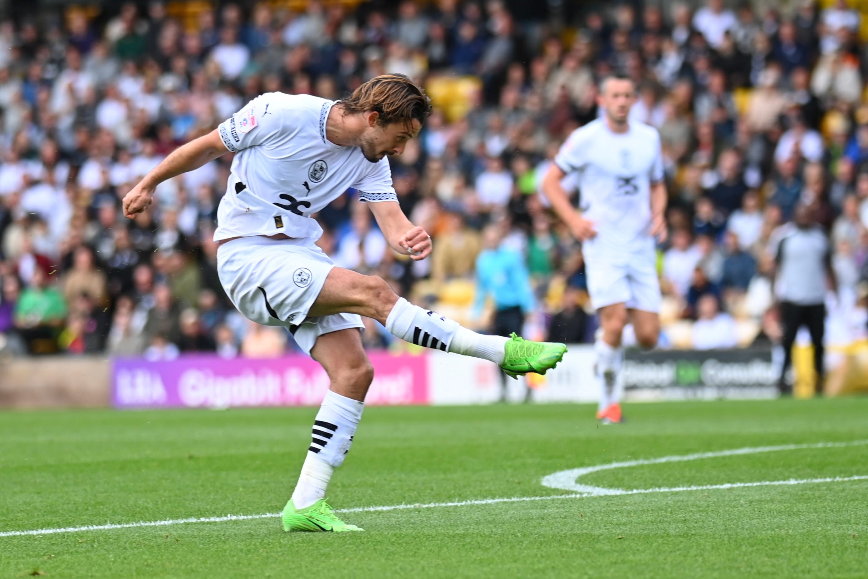 Defences on top in home opener - by Mike Baggaley