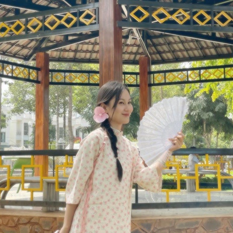 Thần Uyên | Substack