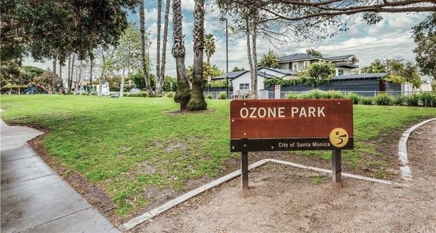 Ozone Park - by Mark Gorman - The Street Seen