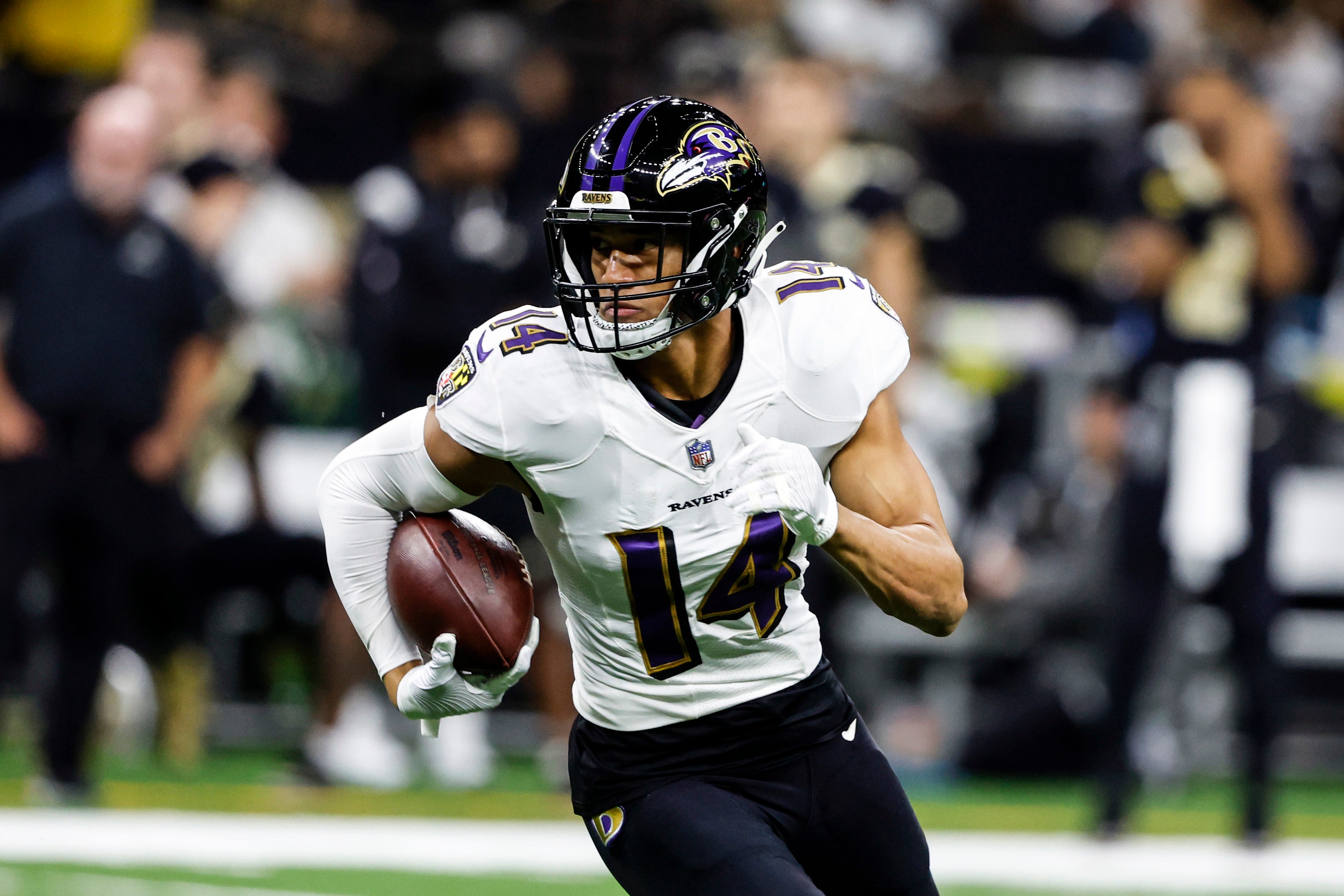 The 'Big' Nickel (and the Safety position) is back.