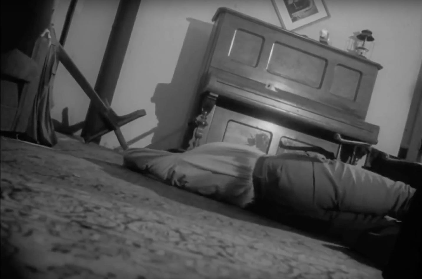 The Last Man Standing: How Night of the Living Dead Killed Its Hero and ...