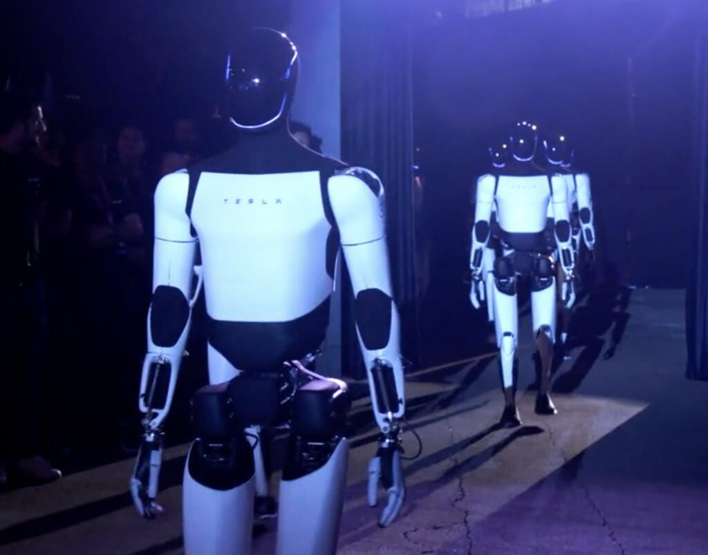 SHOCKING Bots- Top 5 Bots in the Battle of the Humanoid Bots