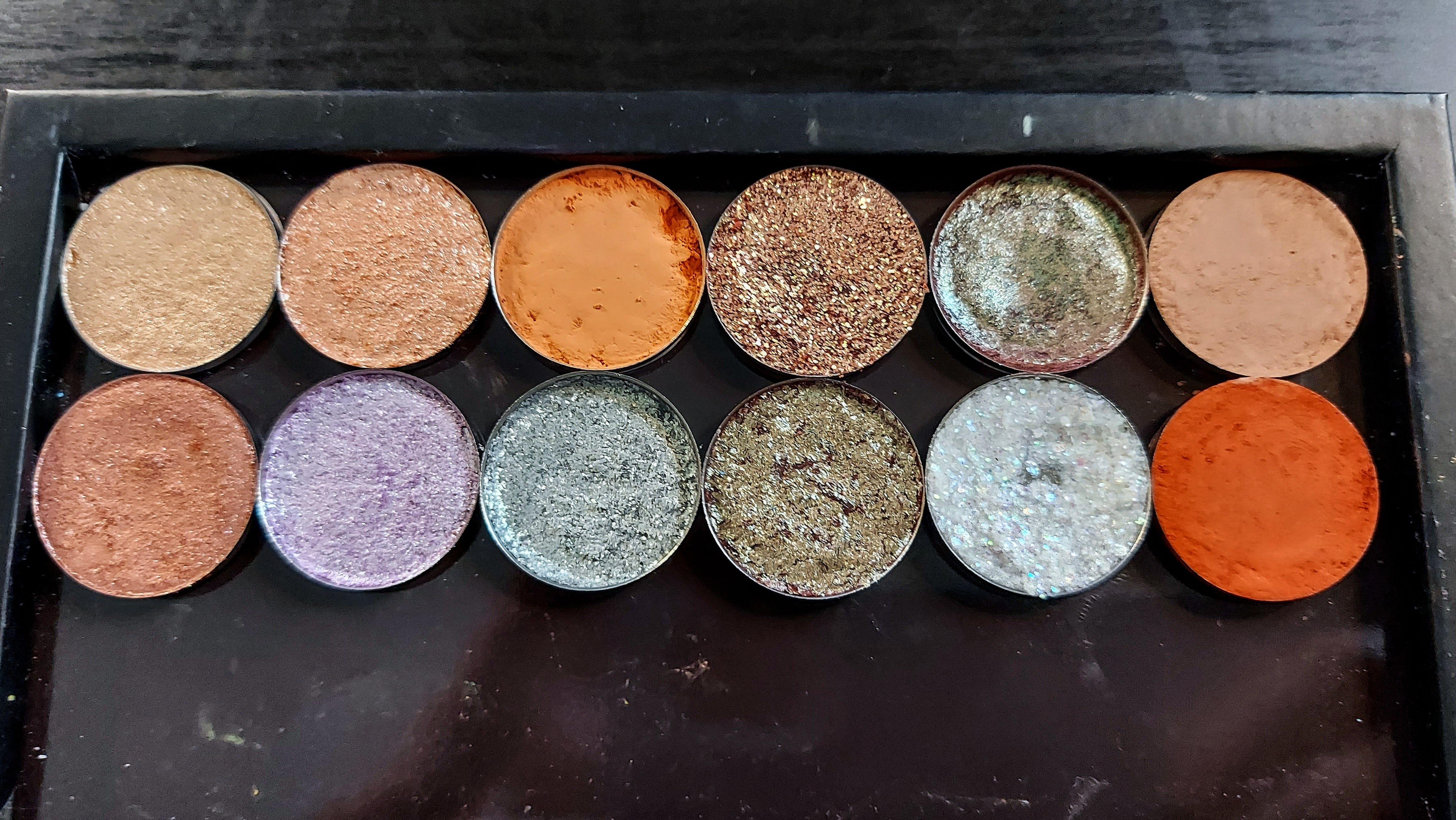 Improving the Urban Decay Cyber Palette. - by Ash