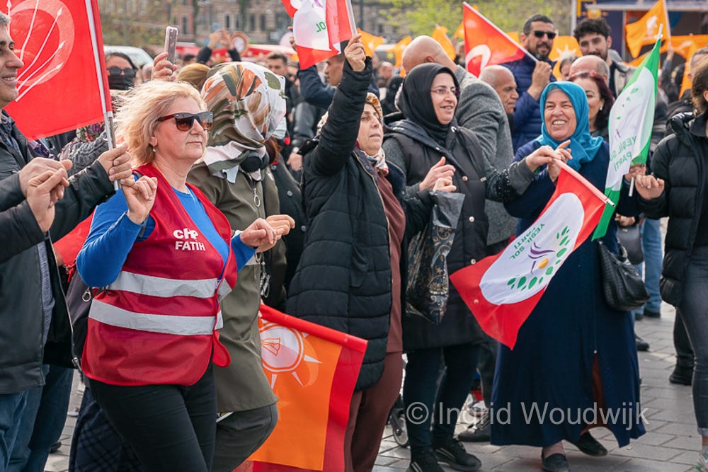 Survey-val of the fittest: A guide to Turkish pollsters
