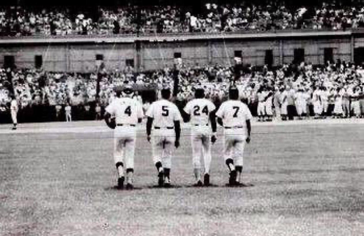 Legends grace Shea on Old Timer's Day - @MetsRewind