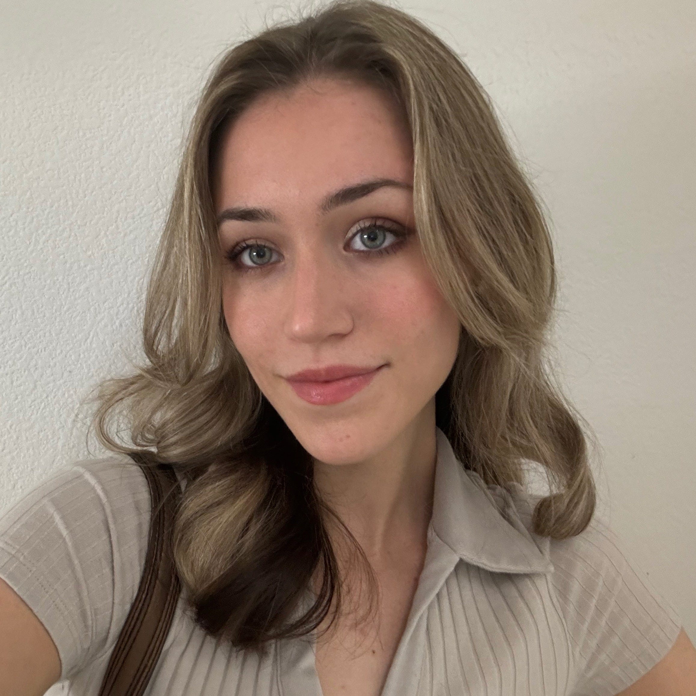 Sasha Lavrova | Substack