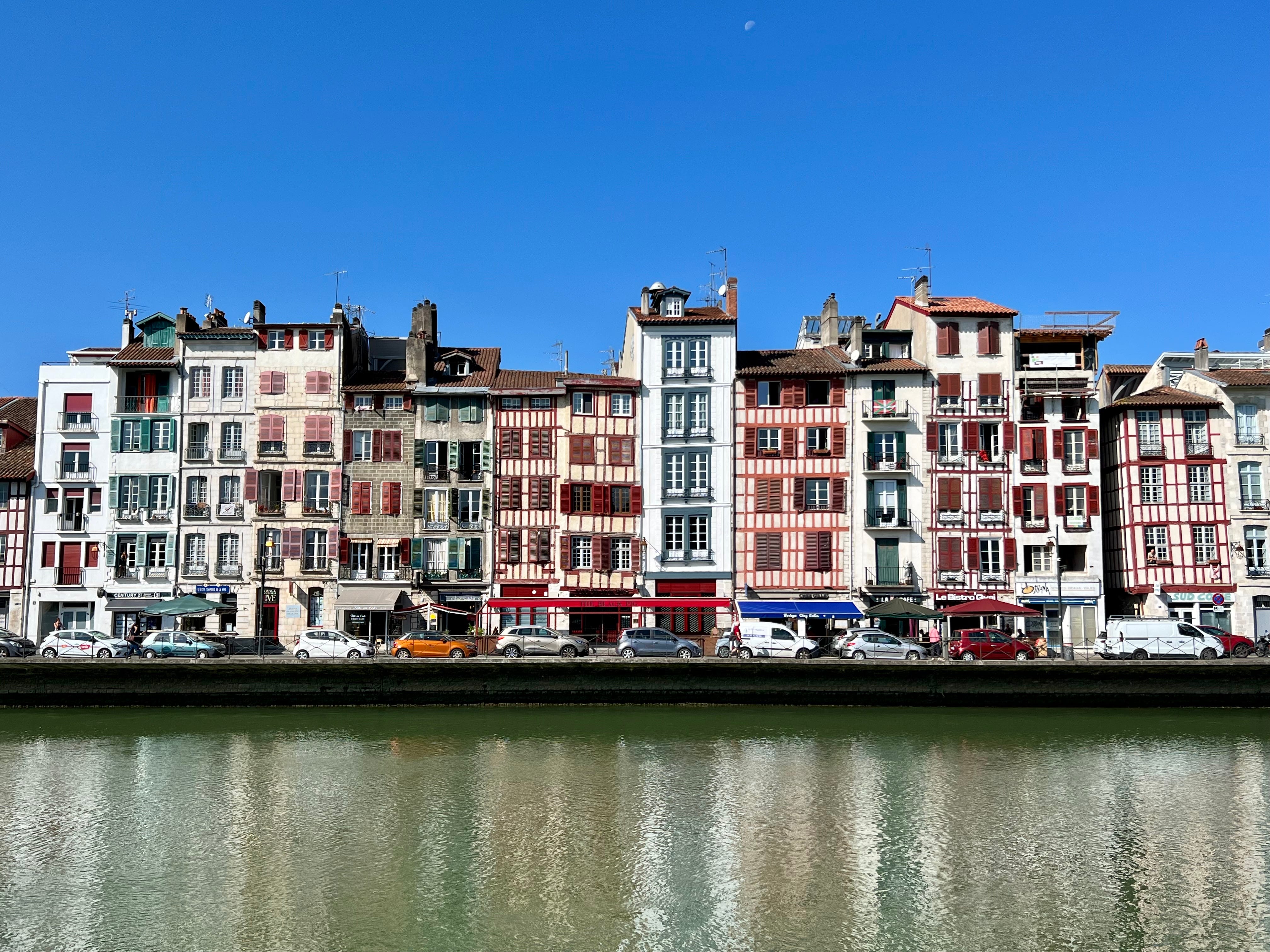 Traveling in the Swayisphere | Cece Hugo | Substack