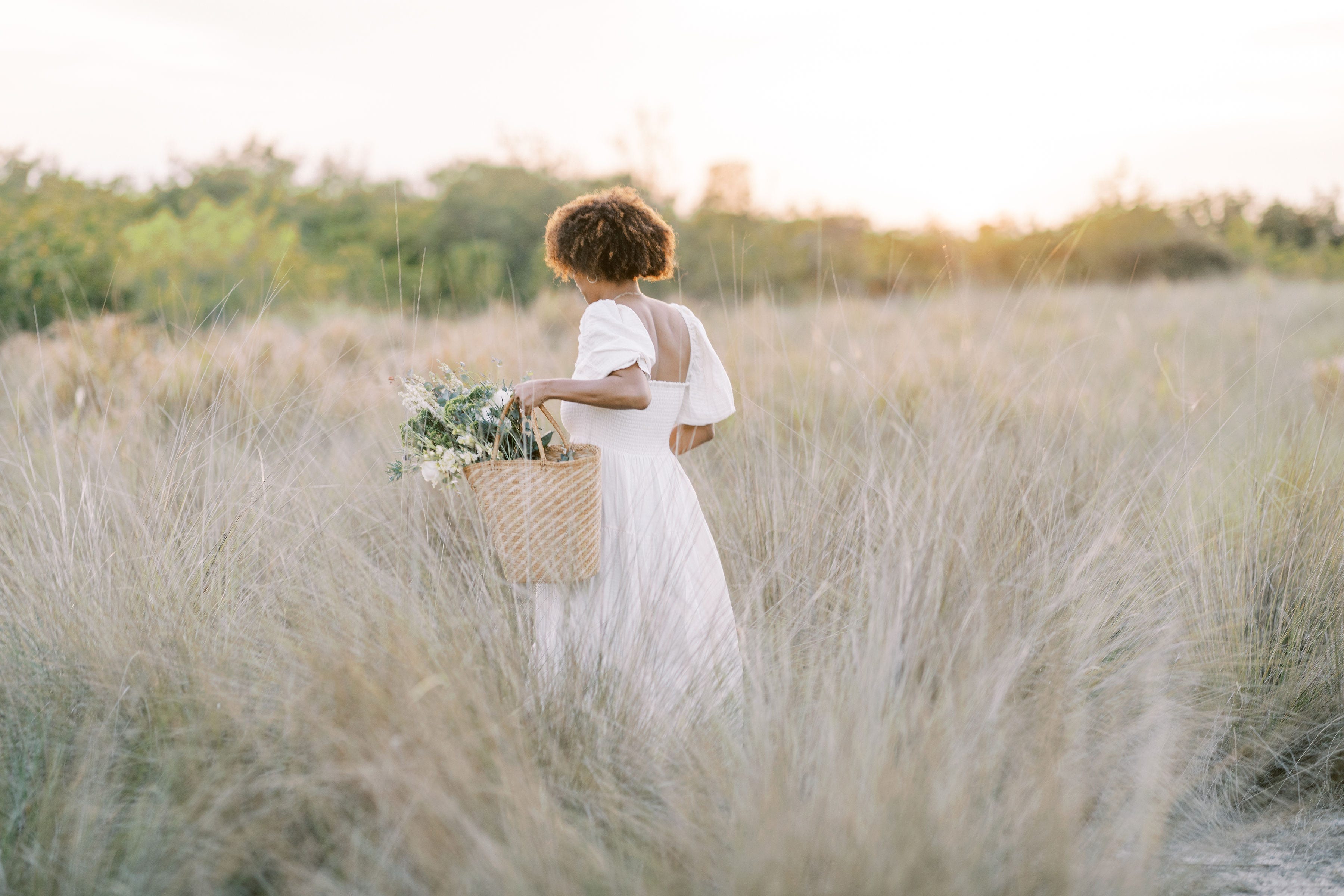 Living a Life with Open Hands - by Josefina H - cuídate
