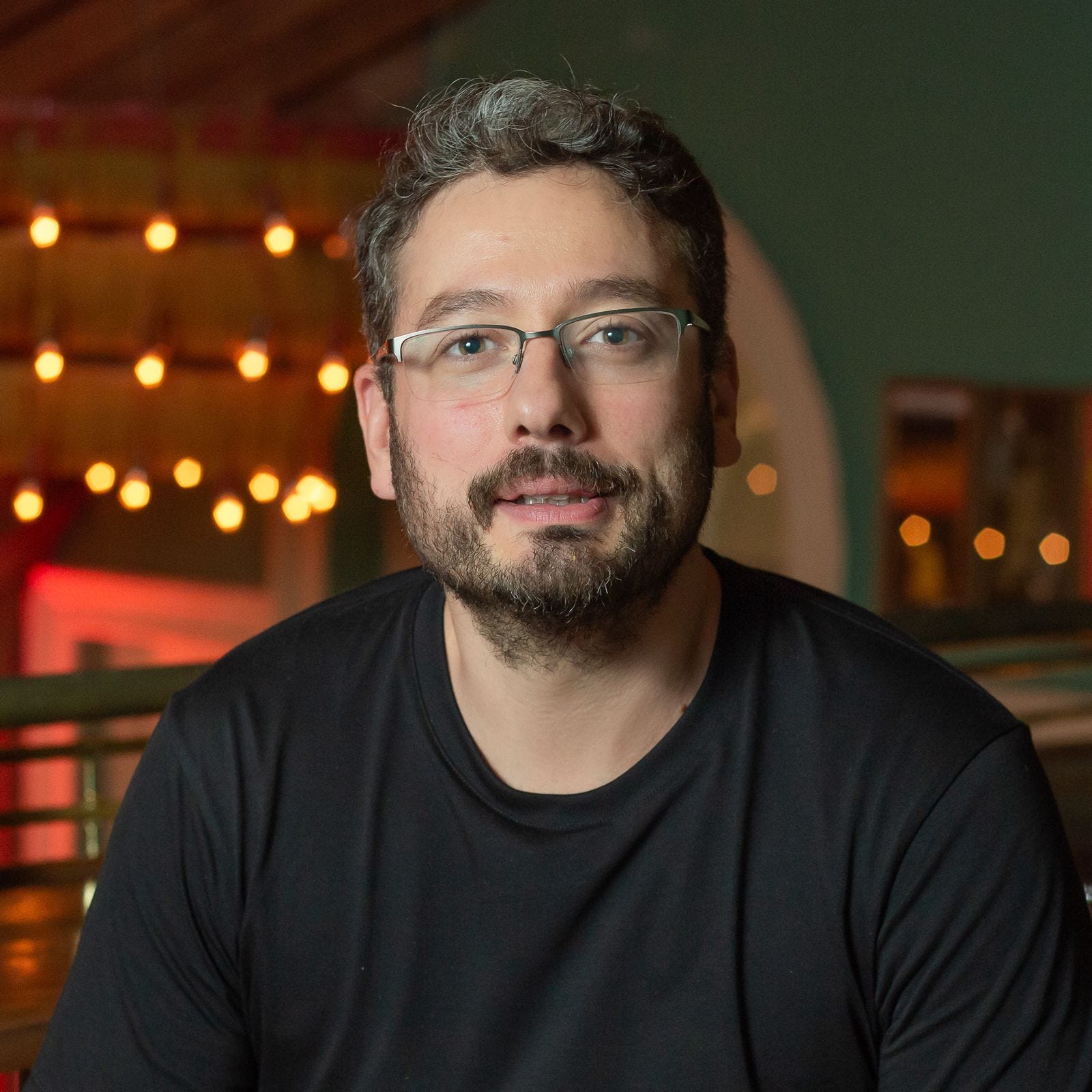 A Teoria da Ferradura na política contemporânea