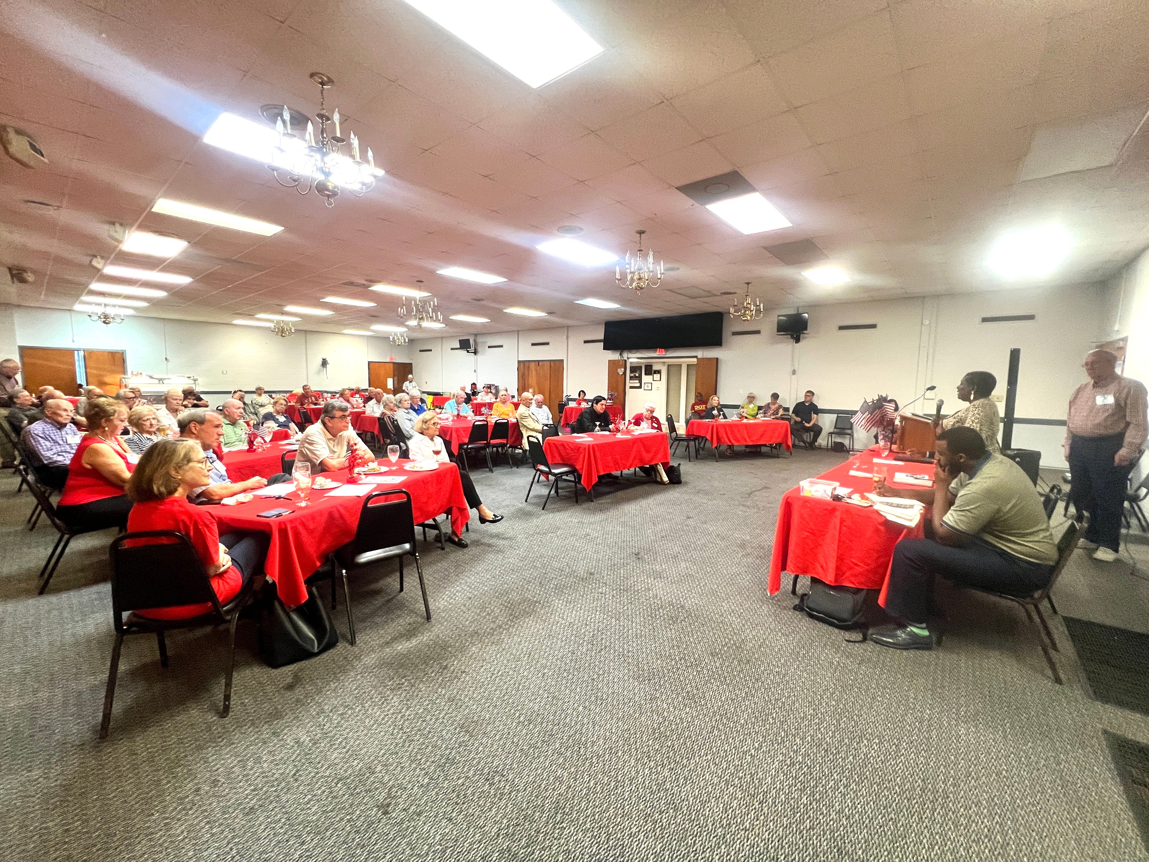 Tallahassee incumbent gets unfavorable response from conservatives at forum