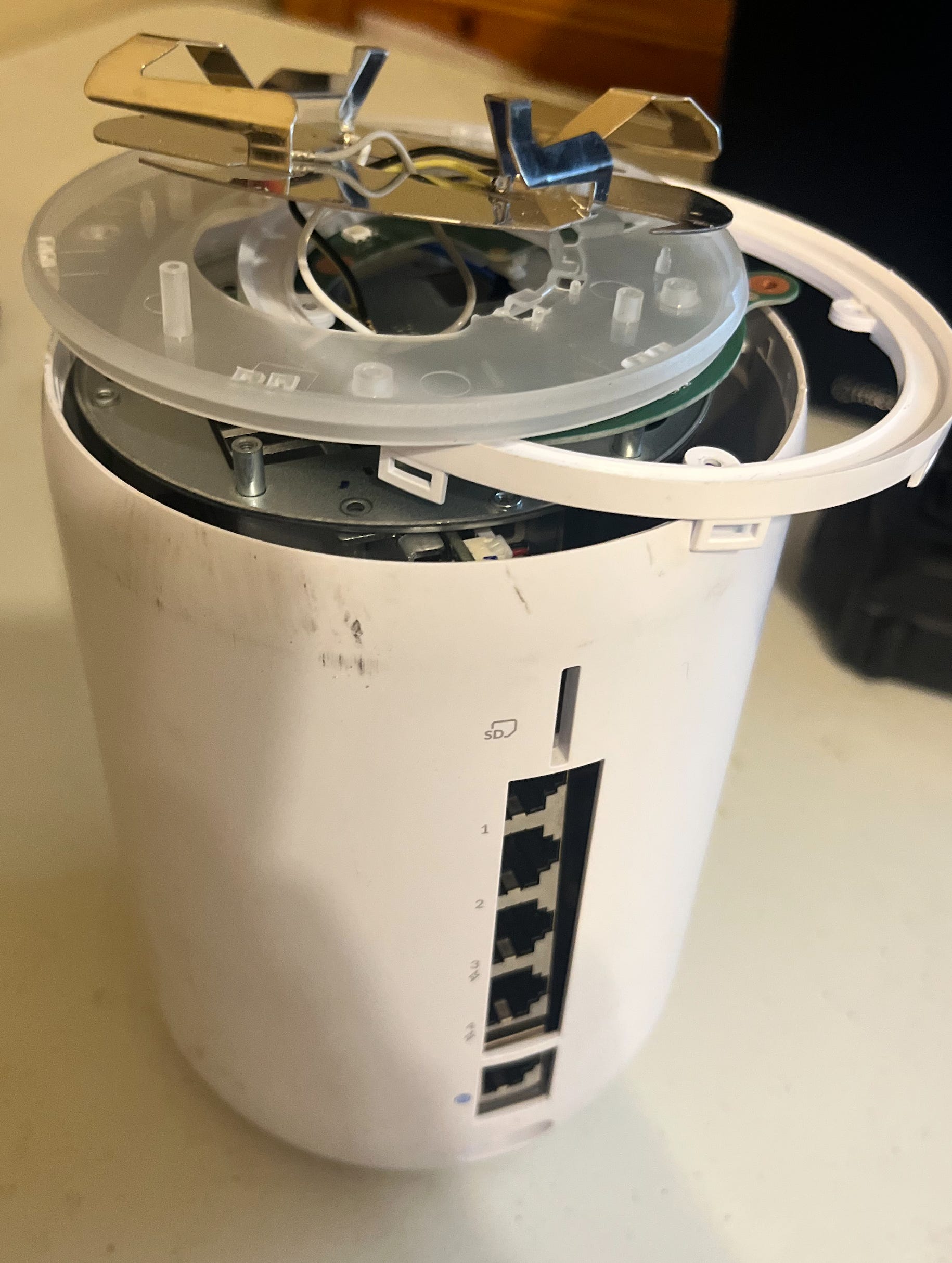 Ubiquiti Ultimate Dream Router Teardown, Analysis, and Mods