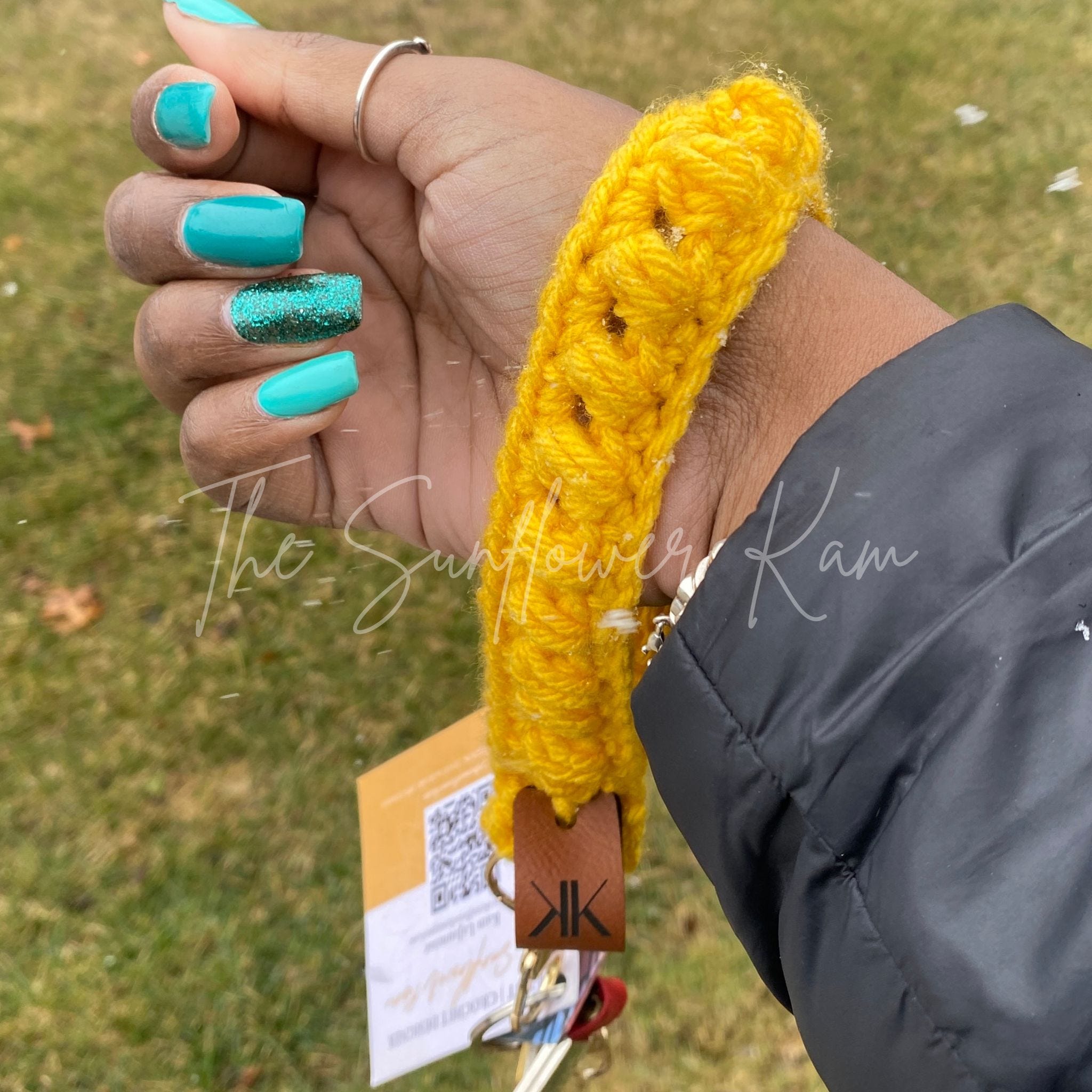 FREE Pattern | Wristlet Keychain - by Kam LaJaunesse