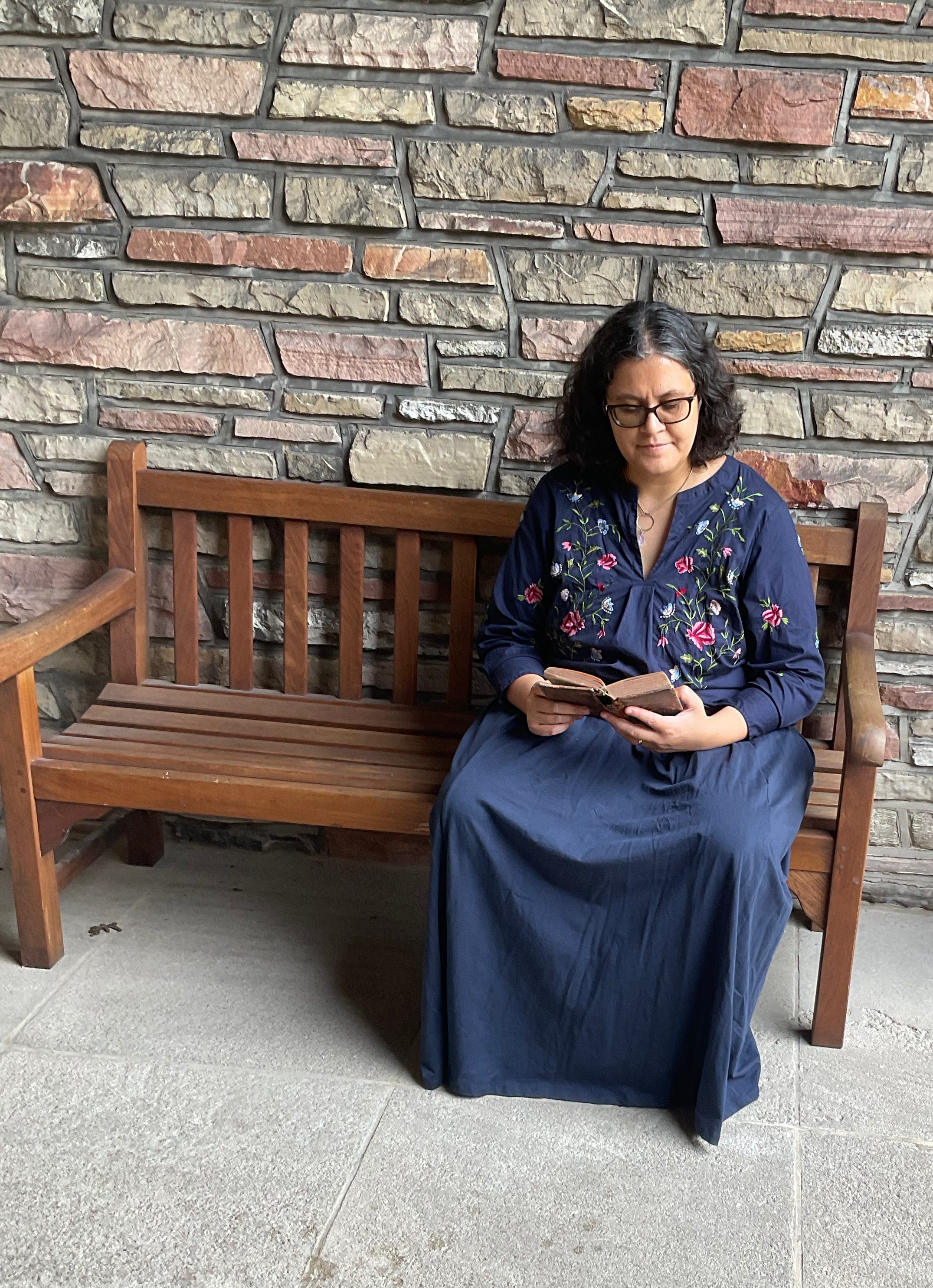 Helen De Cruz | Substack