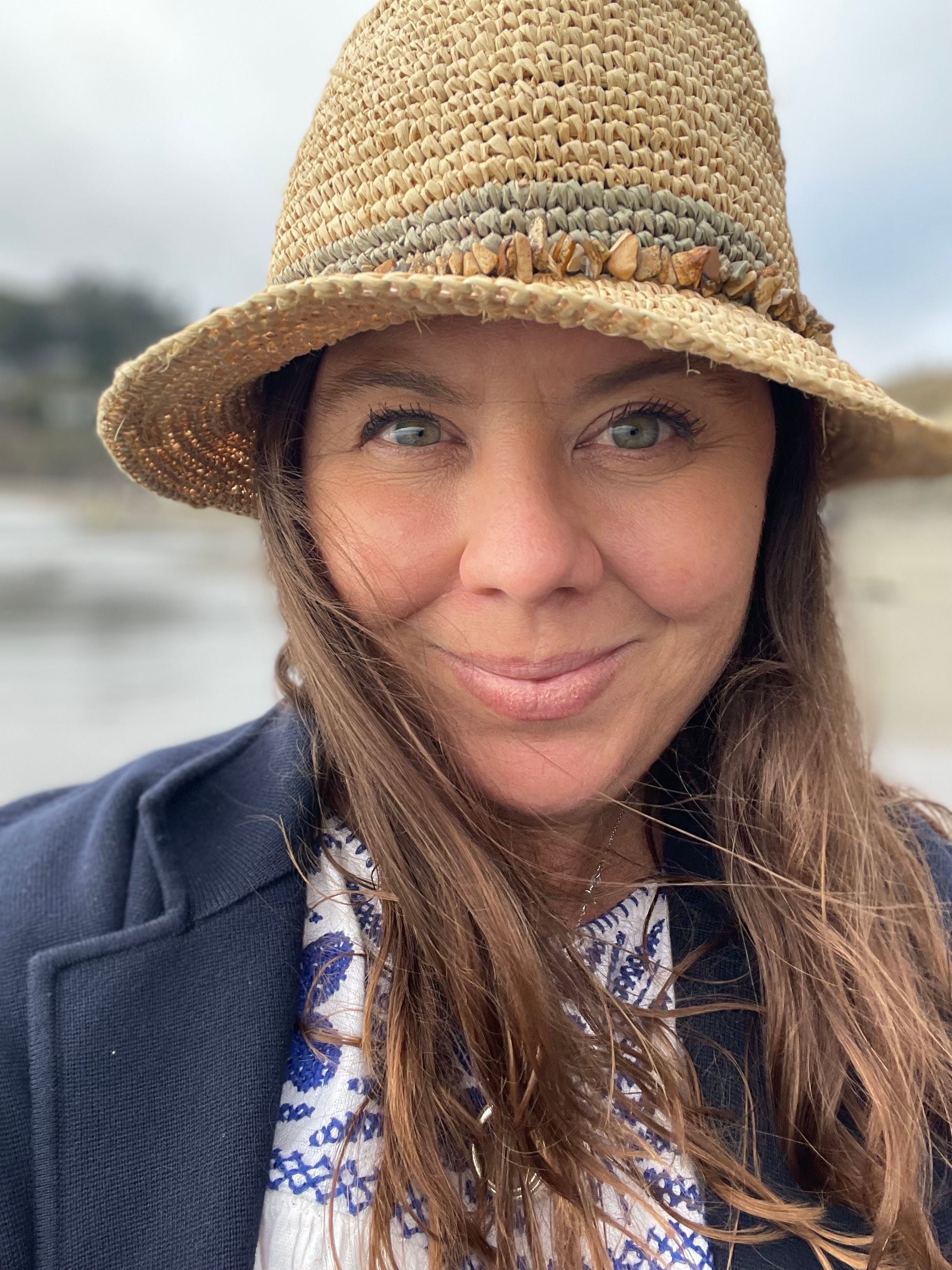 Kelly Grace Thomas | Substack