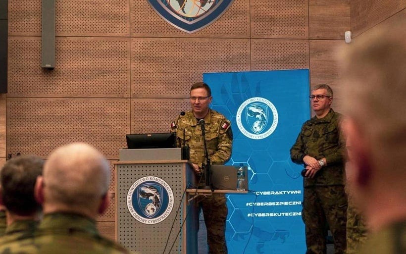 Poland Works To Construct Quantum Computer For Military Applications As ...