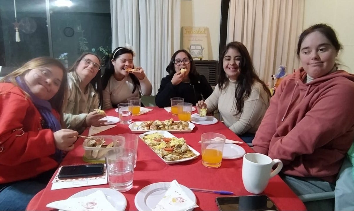 👩‍ ️‍👩 Las Princesas Diosas son un ejemplo | Rionegrinos de oferta ...