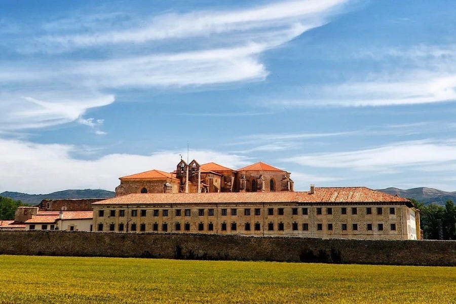 Breakaway Poor Clares welcome sedevacantist bishop