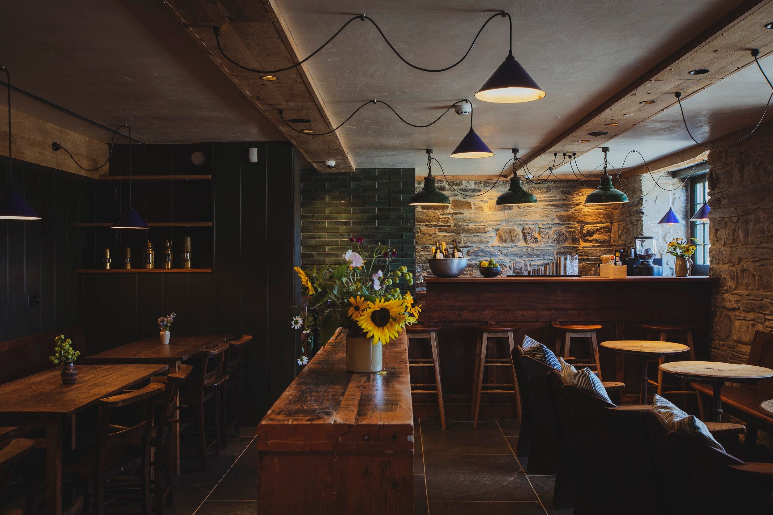 The best pubs with rooms for interiors inspiration