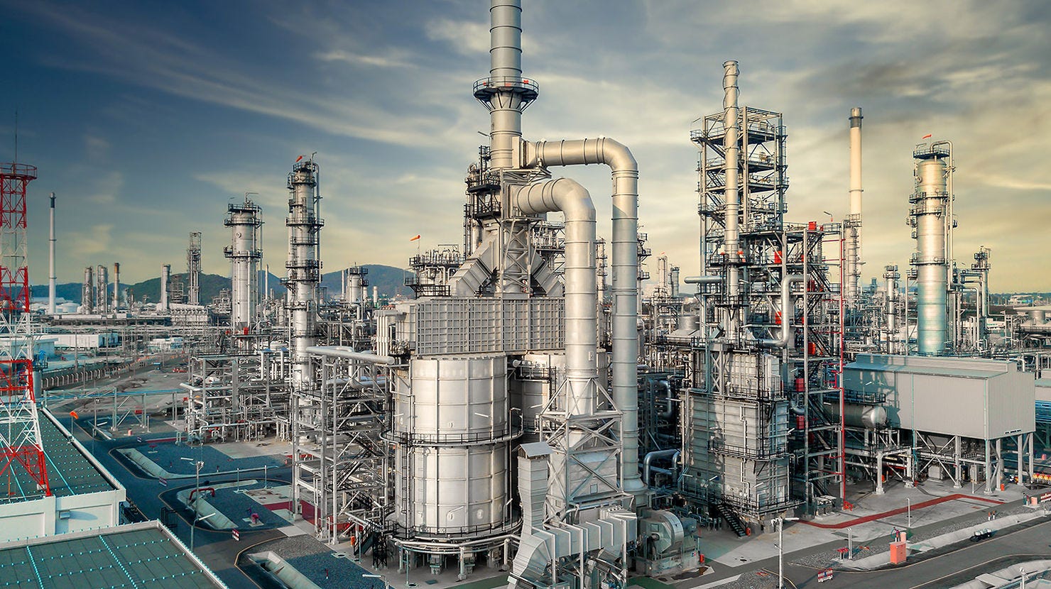 How Oil Refineries Work - by Tanner Janesky