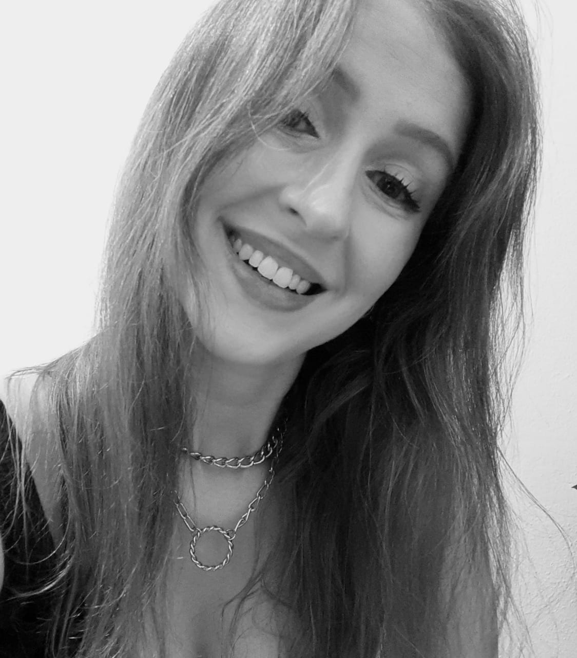 Isabel Alvarenga | Substack