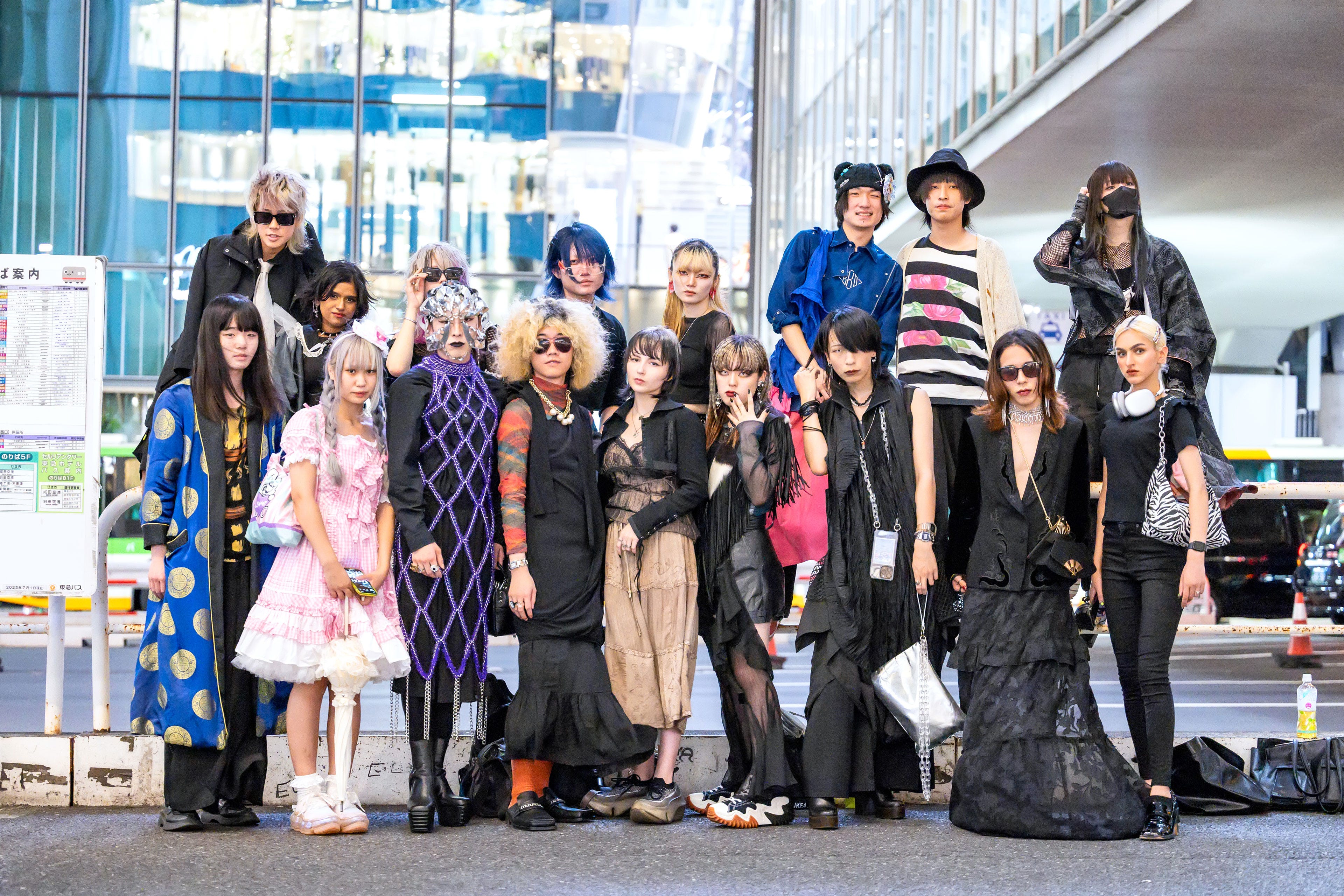 FEATURE: The Best Japanese Street Style From TOKYO FASHION WEEK 2024 S/S!