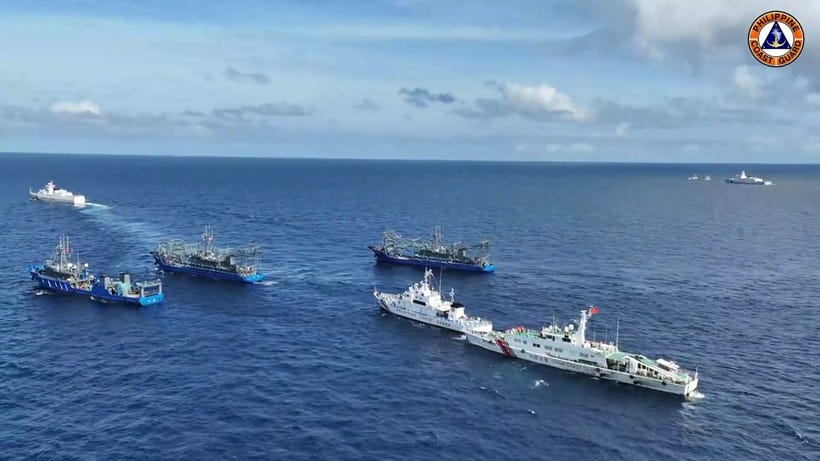 Philippines: Four Chinese Coast Guard Vessels Carried Out "Dangerous ...