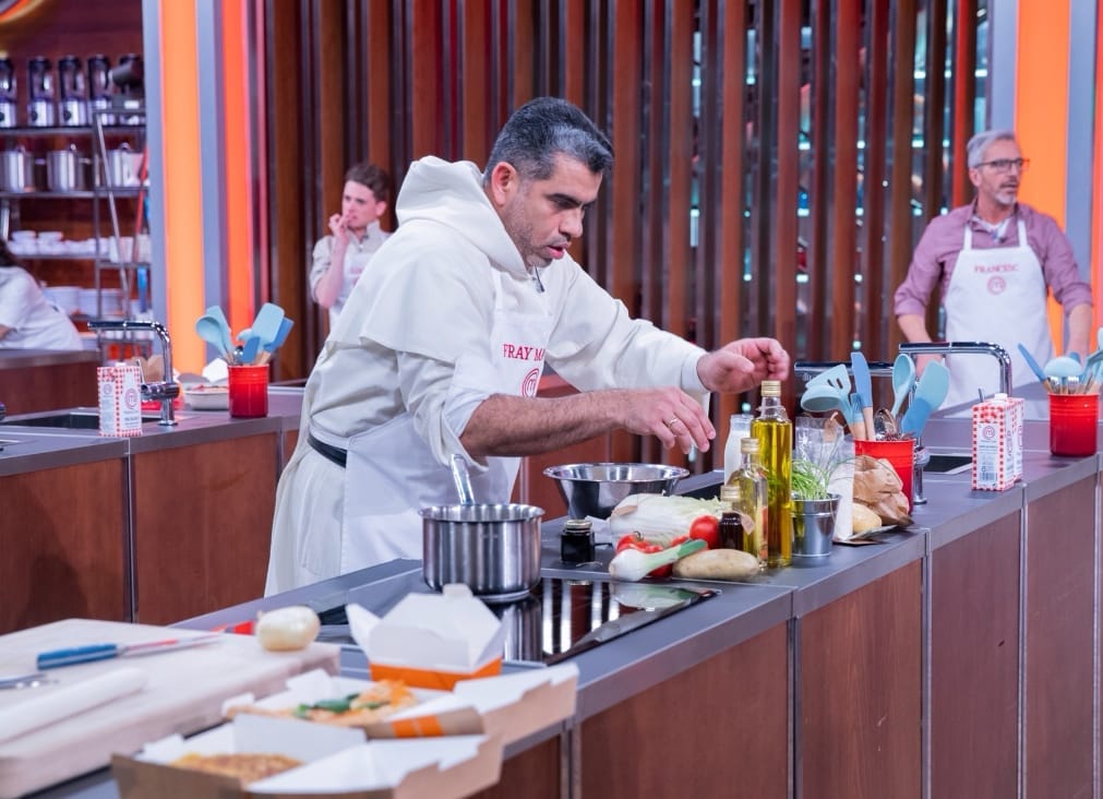Dios está en los pucheros… Y en MasterChef: Entrevista con Fray Marcos ...