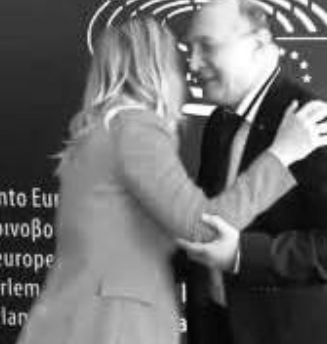 Opus nr. 244 - Iohannis i-a tras-o naspa lui Ciolacu. Bomba lui ...