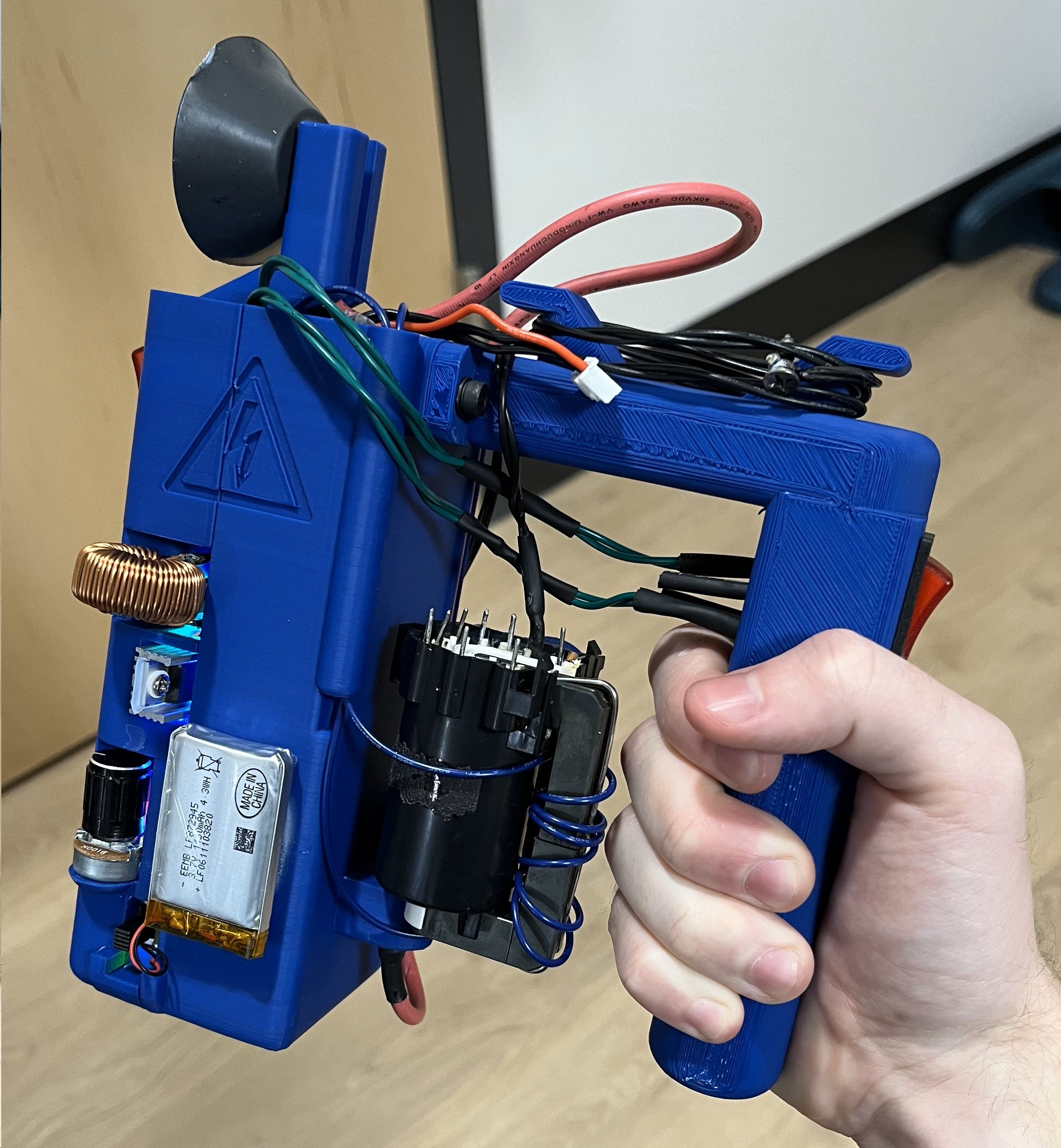 Build a Powerful High Voltage Generator That's Also an Induction Heater ...