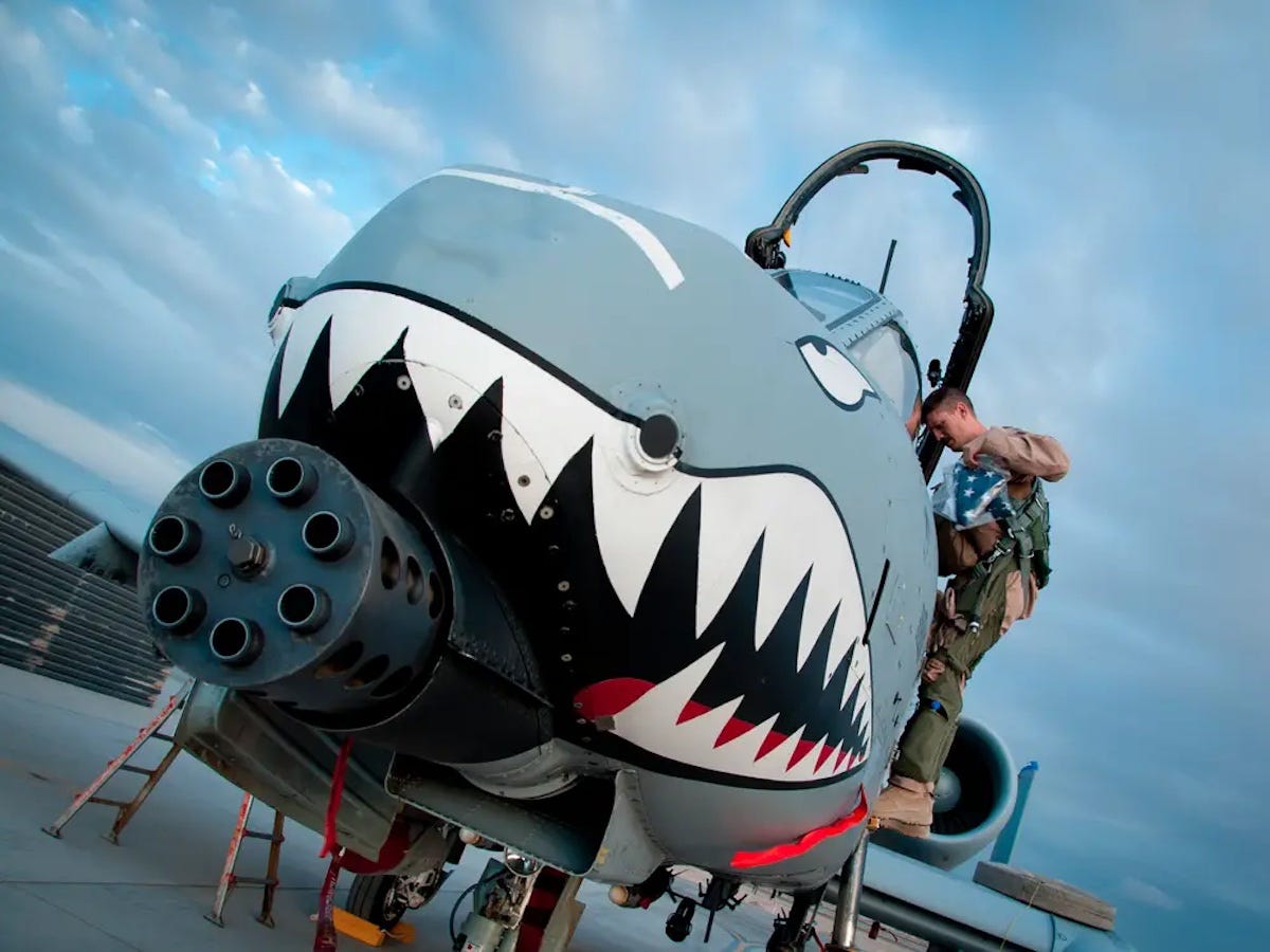 Air Force Deploys A-10s to the Middle East
