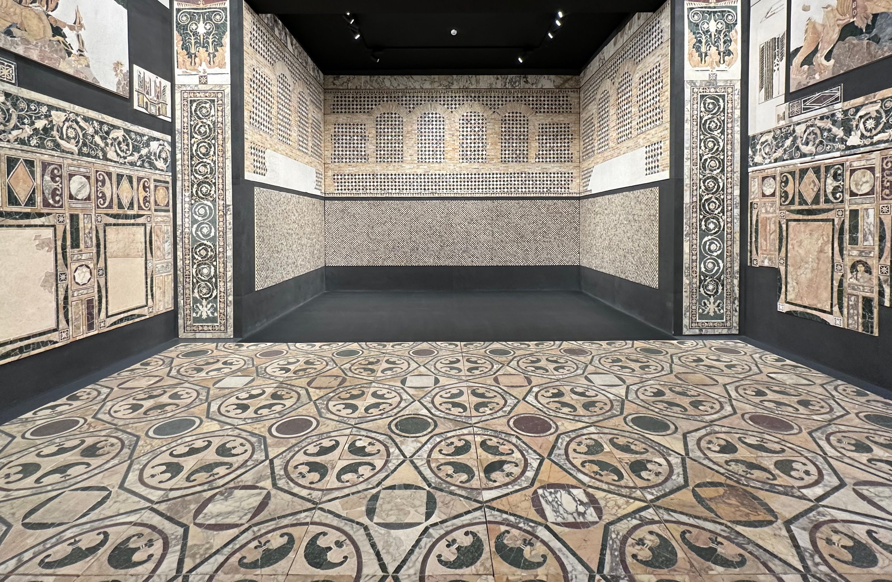 The Swan Song of Empire: the Opus Sectile of Porta Marina