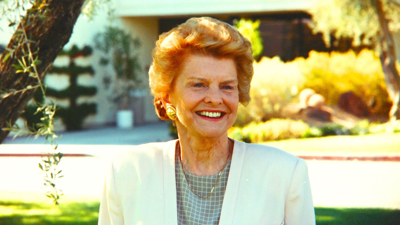 Betty Ford Honored in Postal Stamp Dedication Ceremony