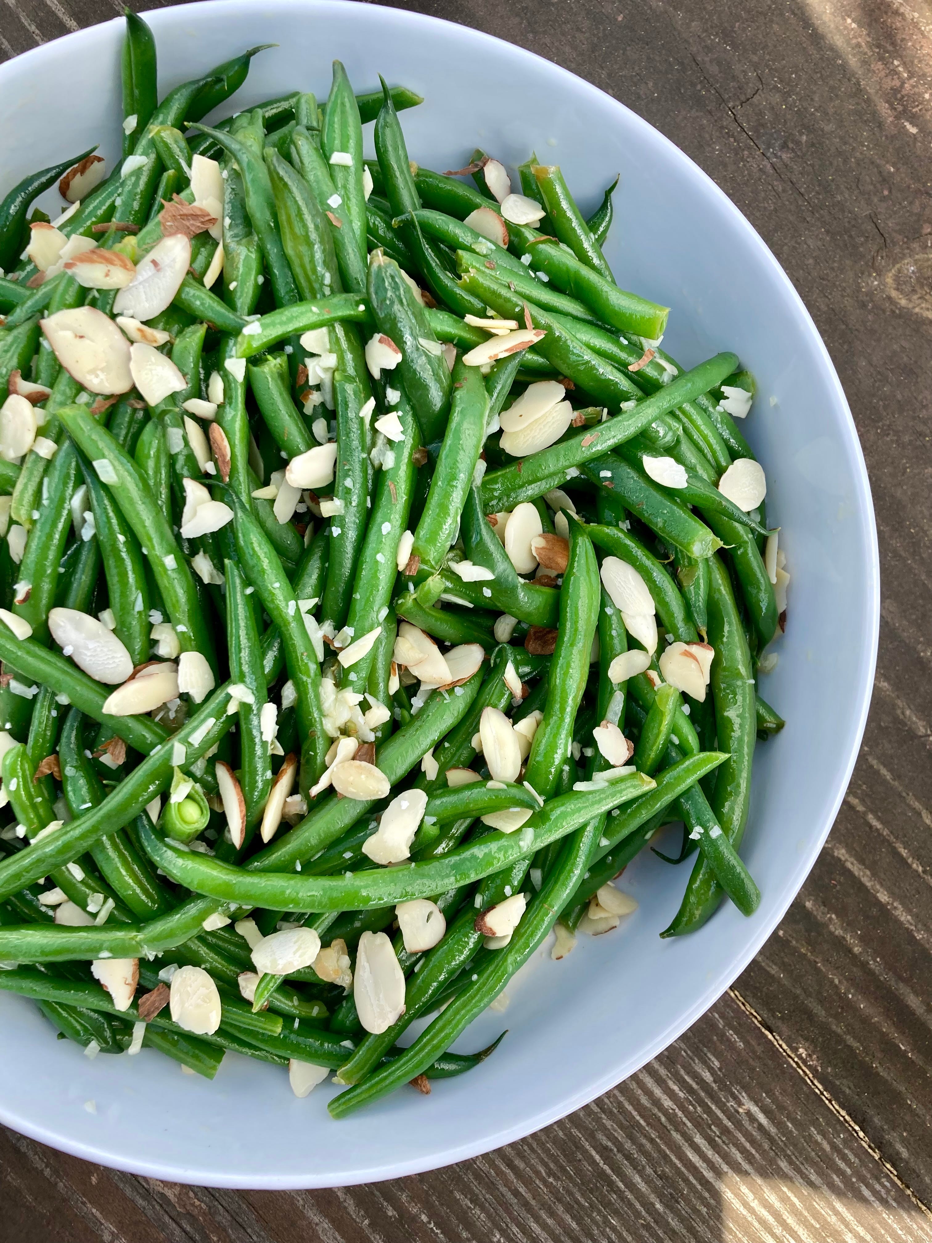 Sauteed Green Beans with Shallots and Almonds